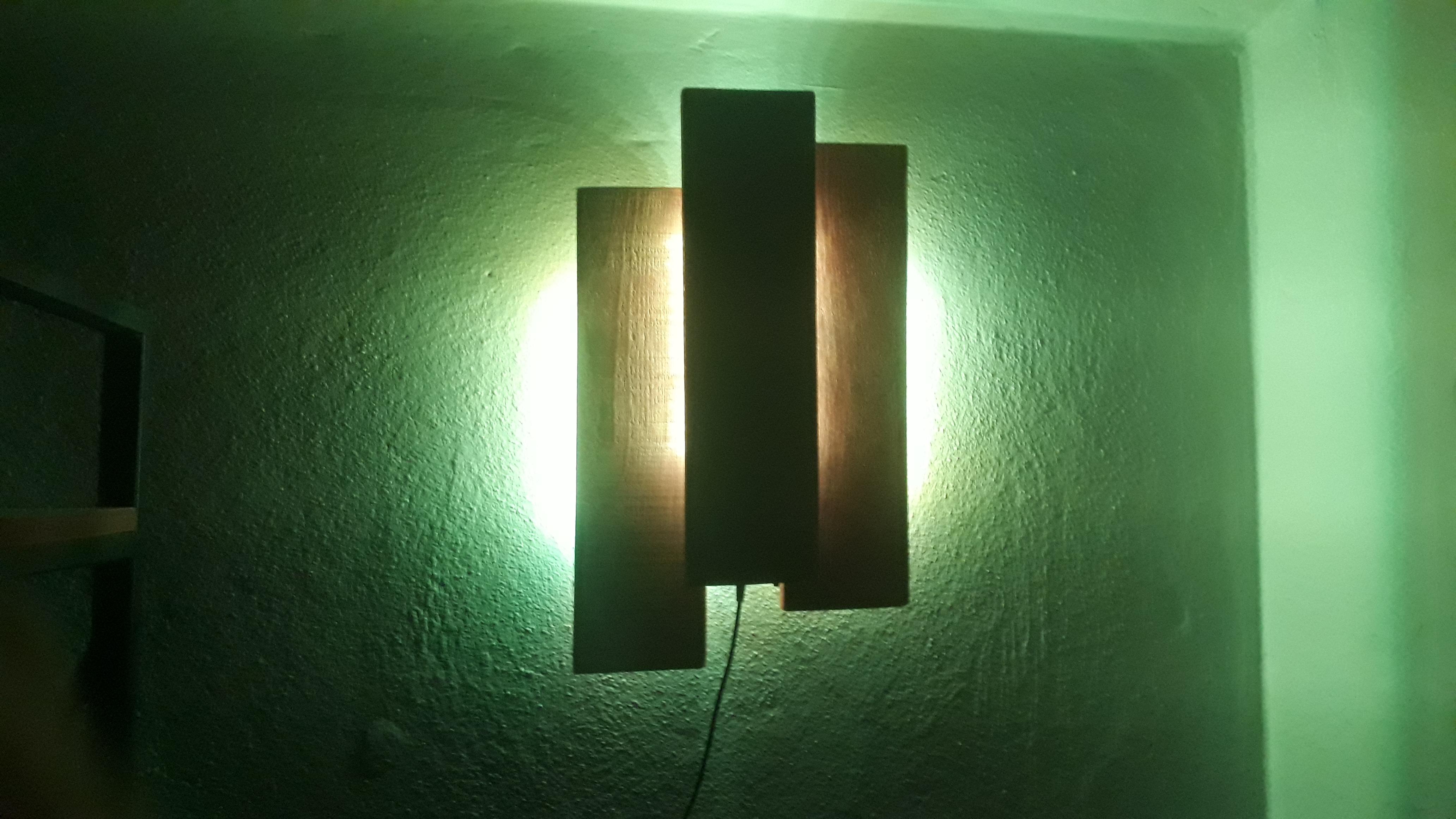 RGB WALL DECOR FROM OLD PALLETS : 3 Steps - Instructables
