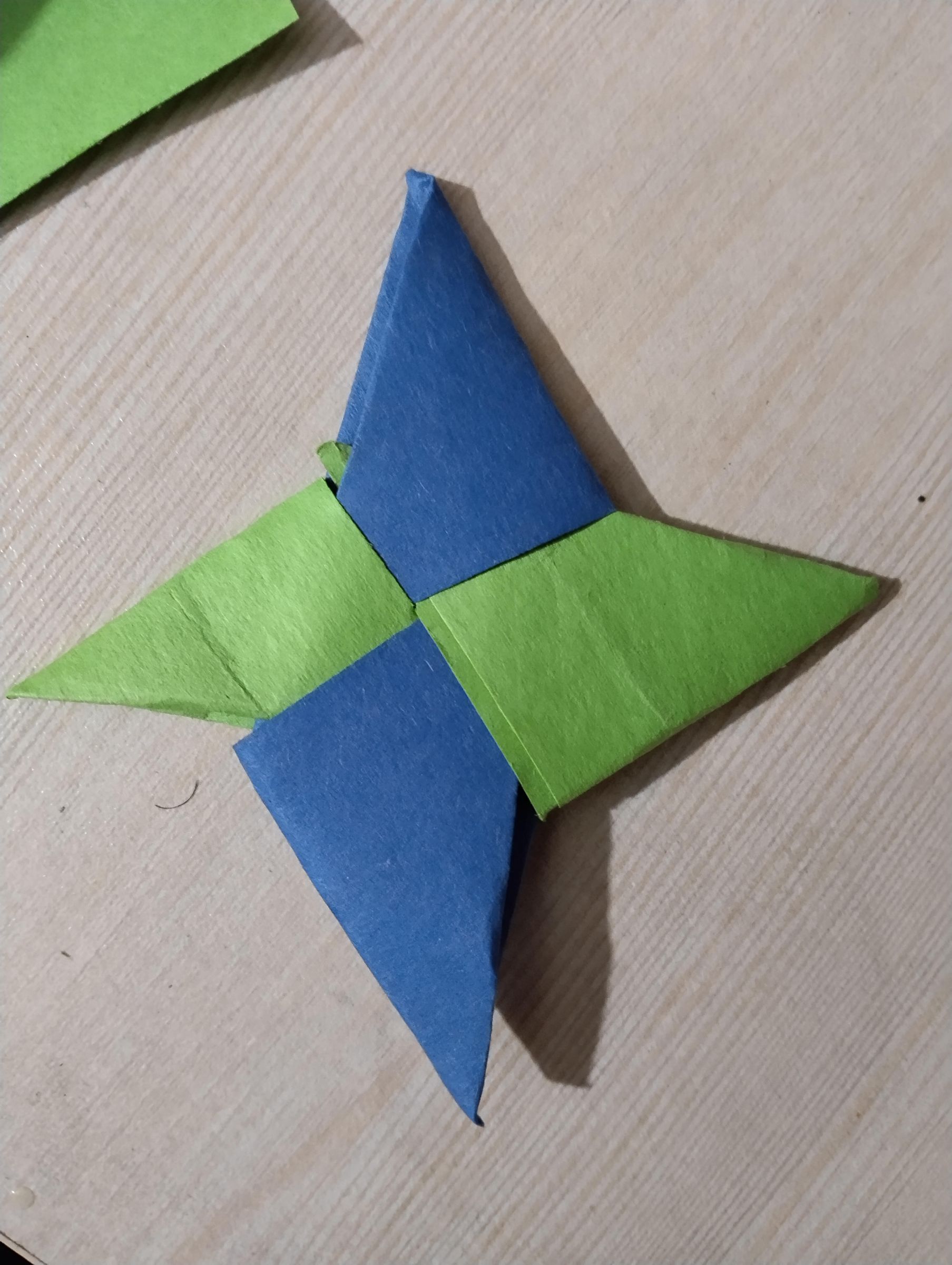 Shuriken Fridge Decor : 3 Steps - Instructables