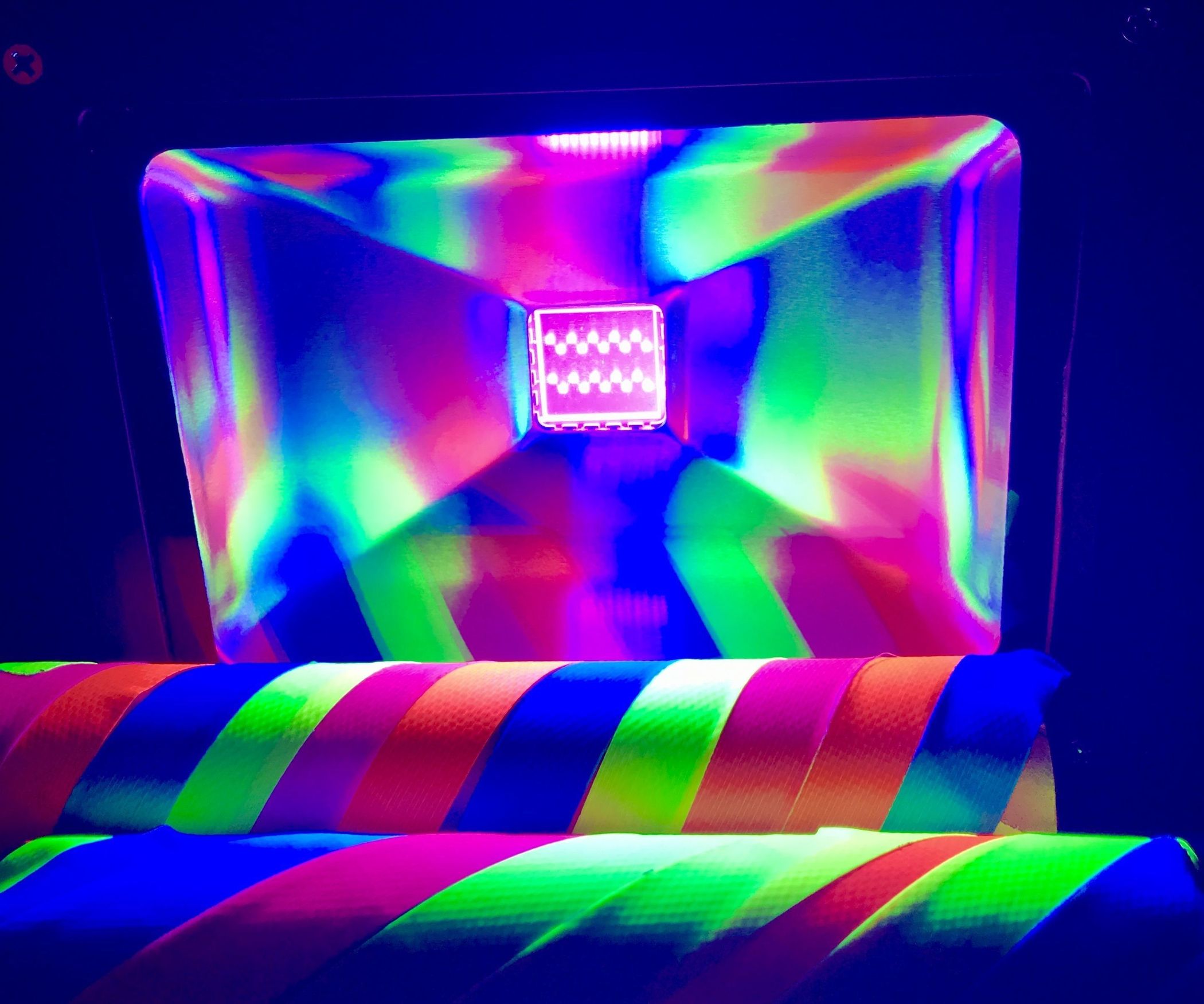 Glowing Classroom : 10 Steps - Instructables