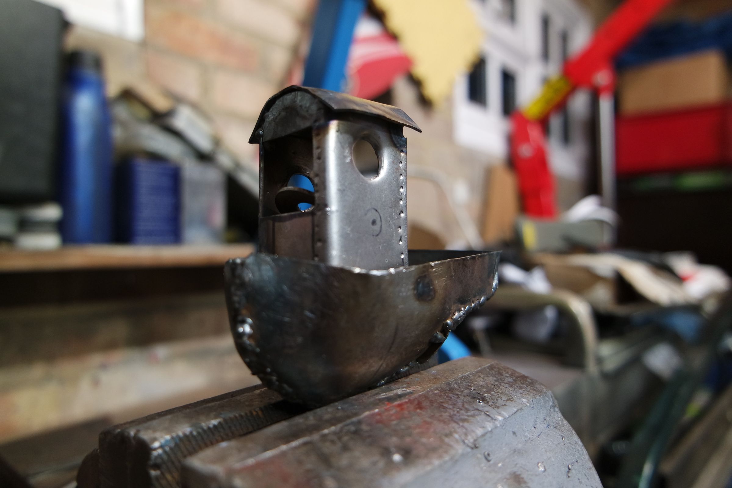 Toms Metal Tips VOL.1 : 5 Steps - Instructables