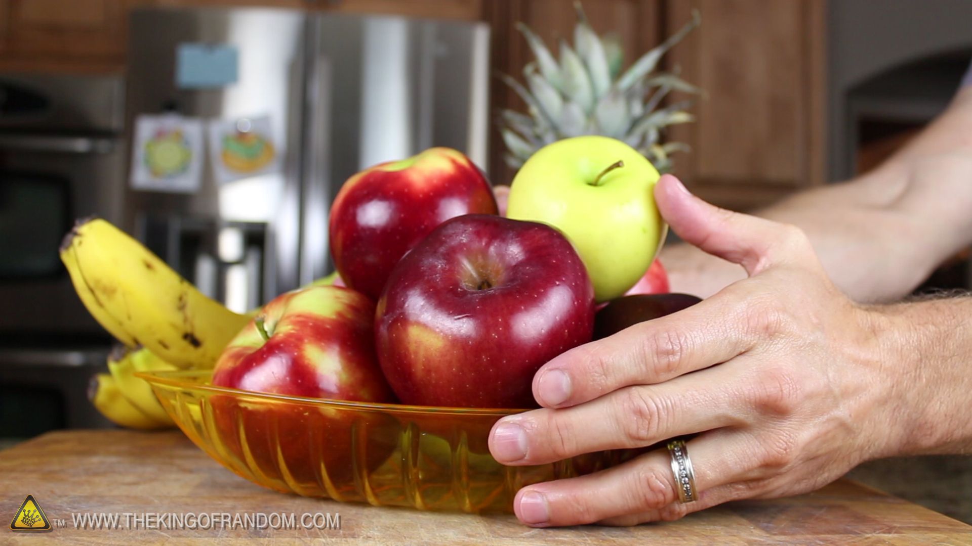 Make an Edible Apple Swan! : 8 Steps (with Pictures) - Instructables