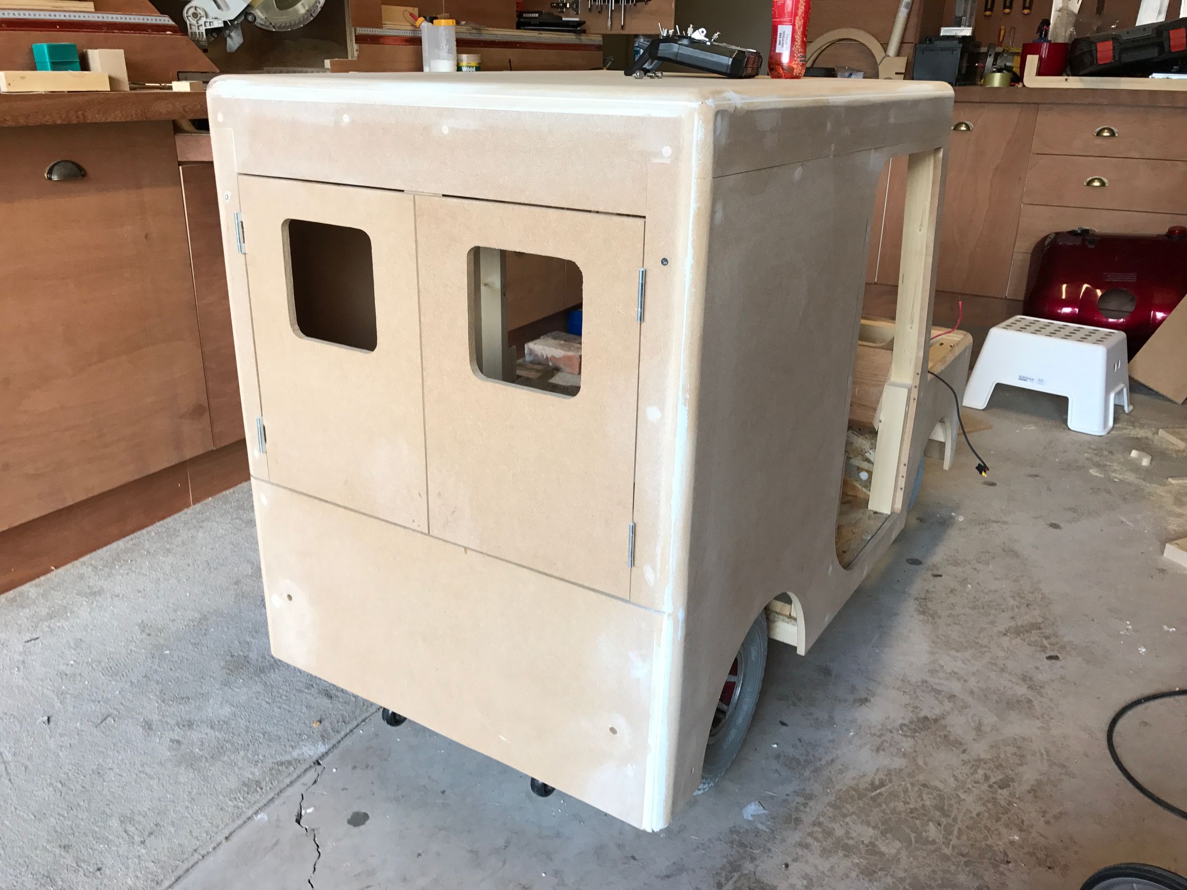 RC 24V Postman Pat Van : 15 Steps (with Pictures) - Instructables