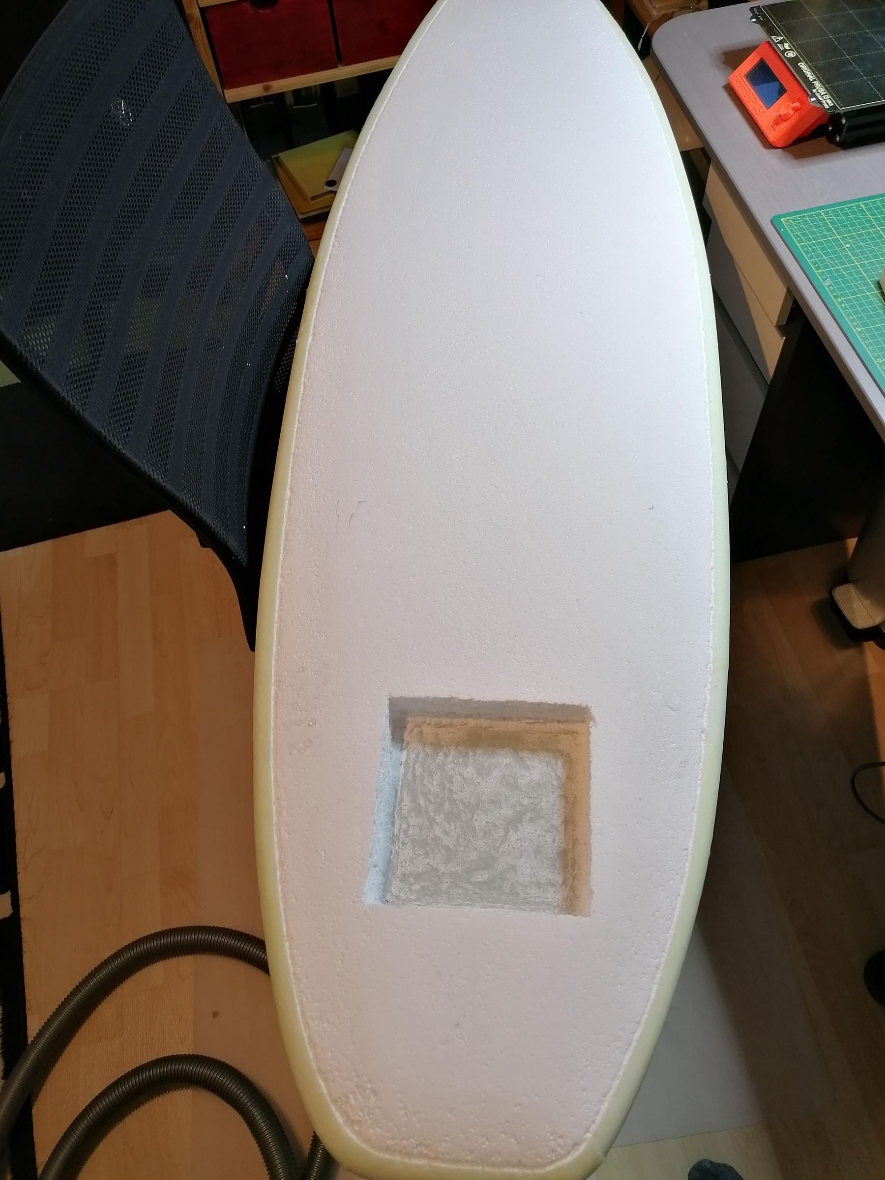 Electroluminescent & Glow-In-The-Dark Surfboard : 9 Steps (with ...