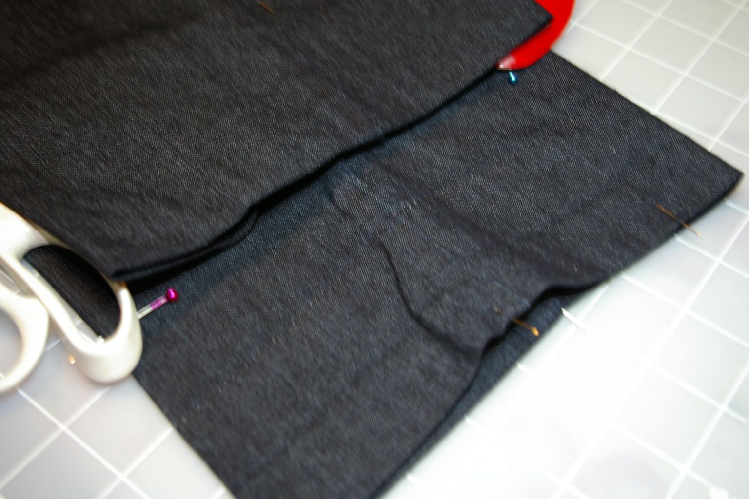 How to Shorten Pants With Cuffs : 7 Steps - Instructables