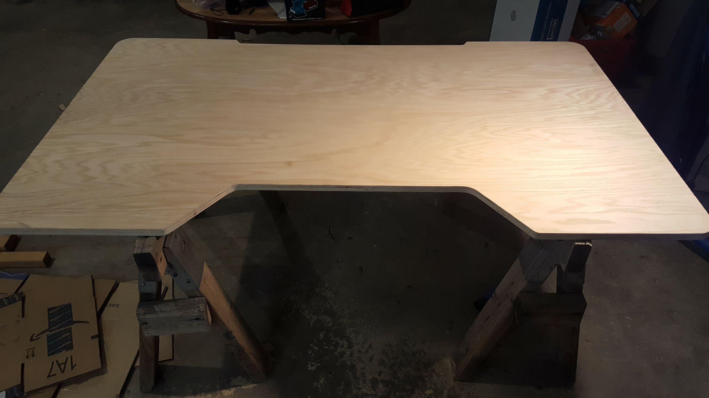 Custom Gaming Desk : 4 Steps (with Pictures) - Instructables