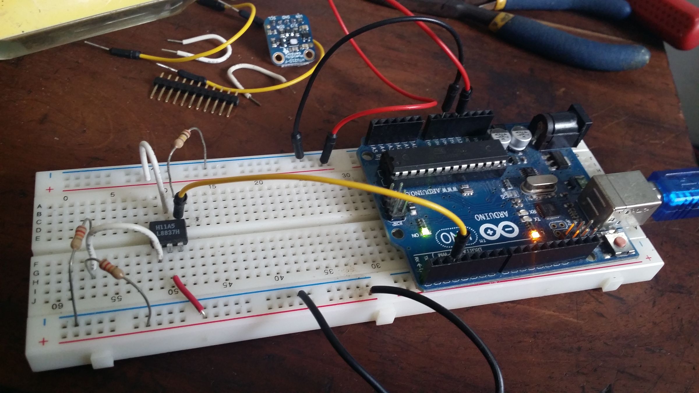 Arduino - AC Main Frequency Monitor - Instructables