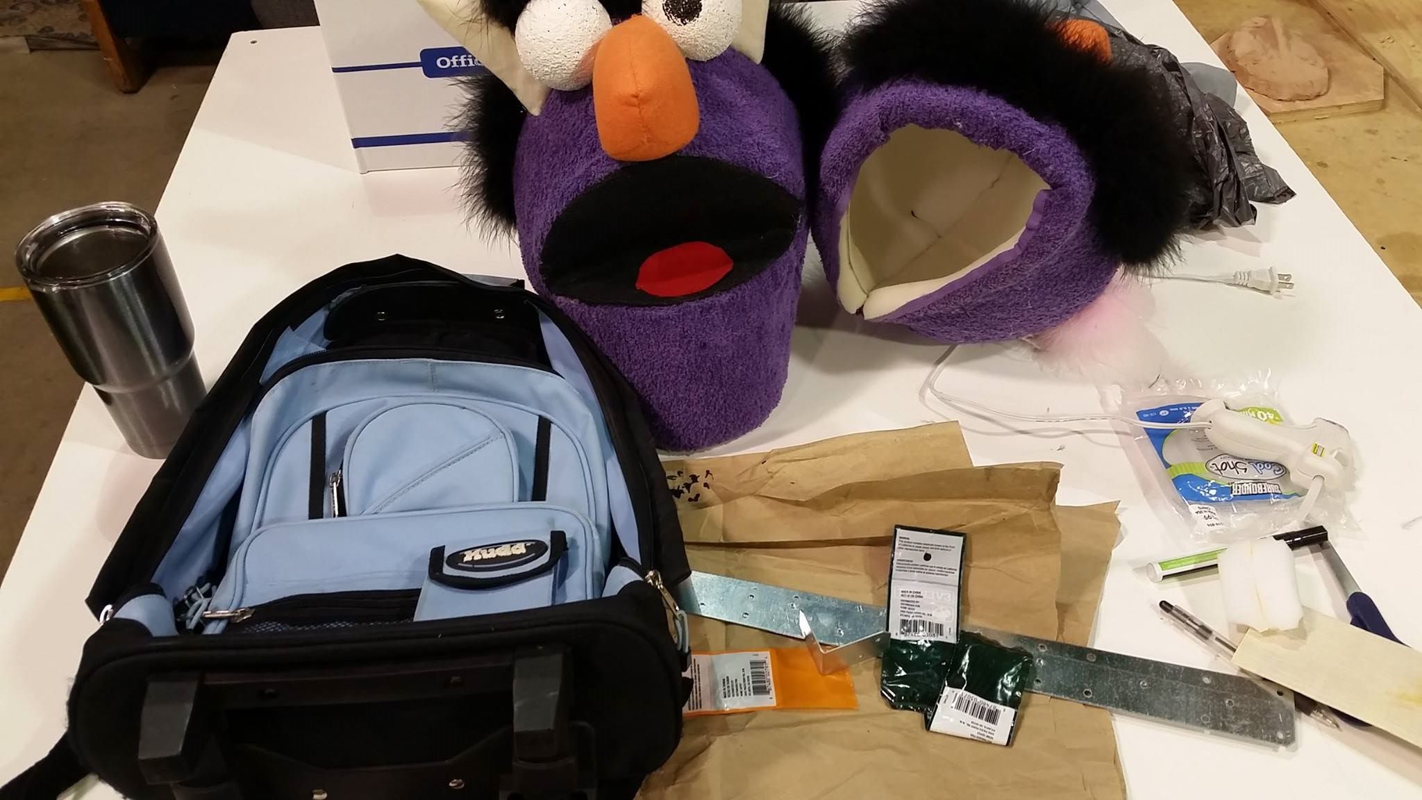 Two-Headed Monster Costume : 8 Steps (with Pictures) - Instructables