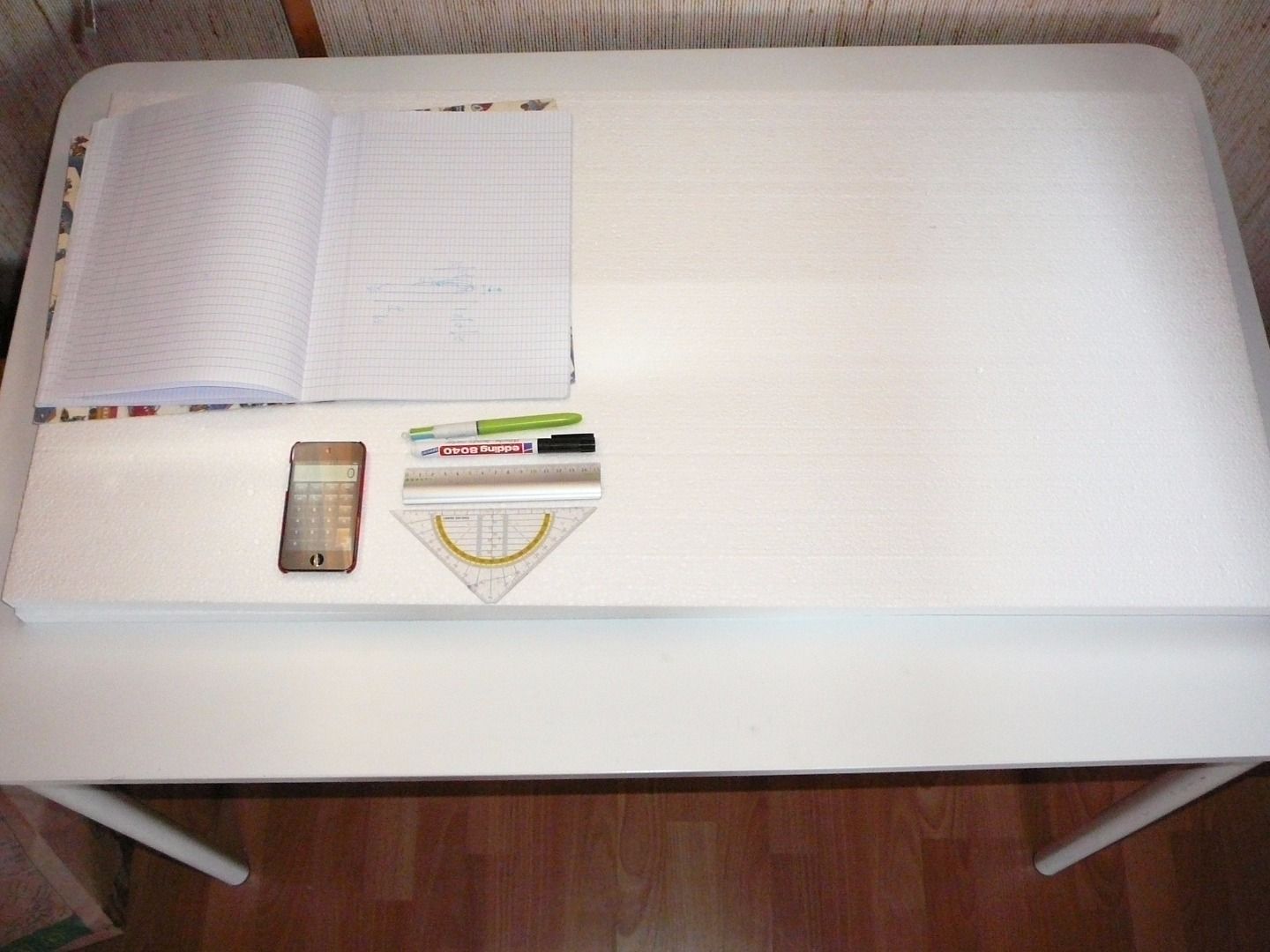 RC Pen-triangle Ruler Plane : 6 Steps (with Pictures) - Instructables