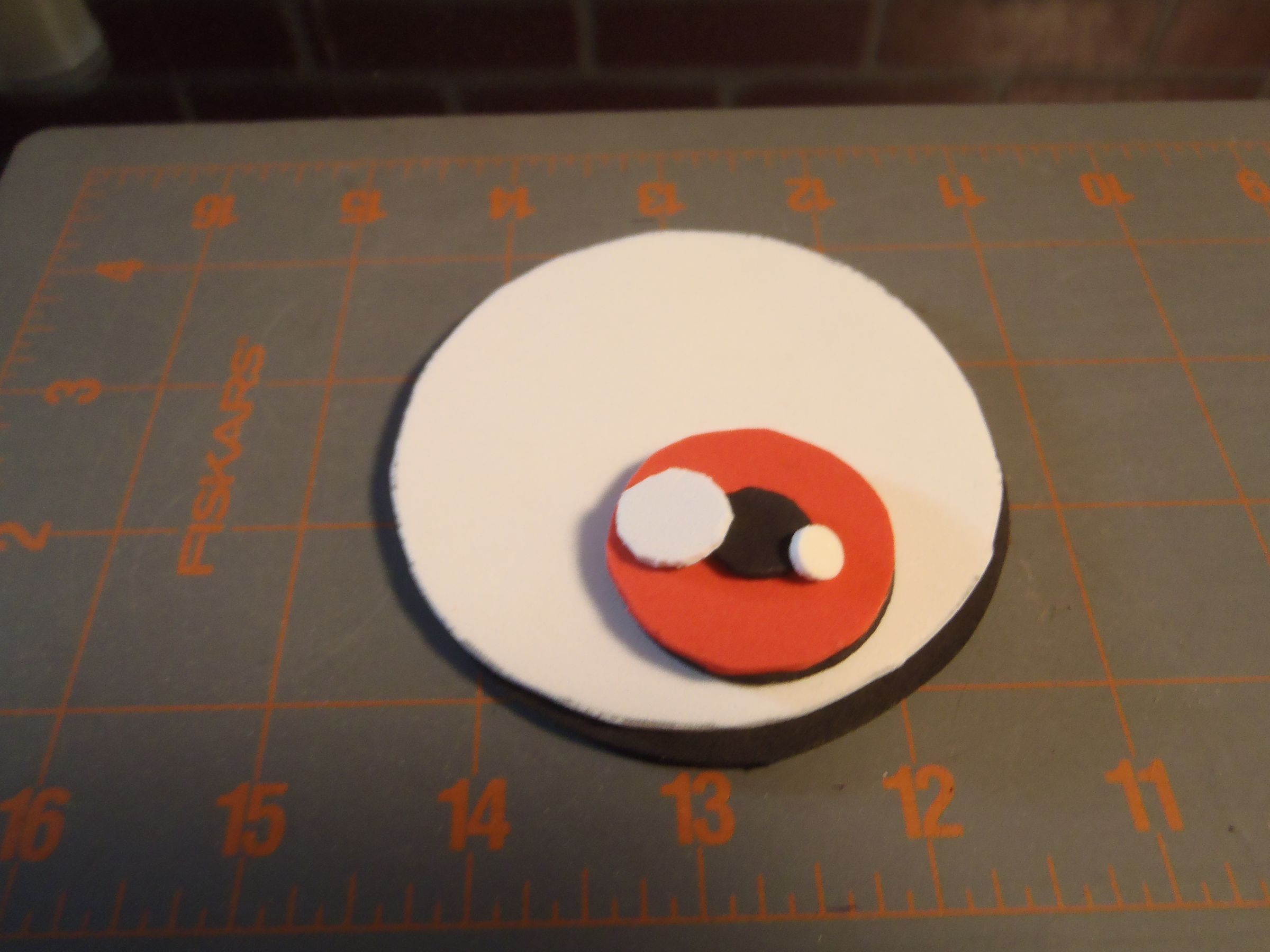 Anime Style Puppet Eyes : 7 Steps (with Pictures) - Instructables