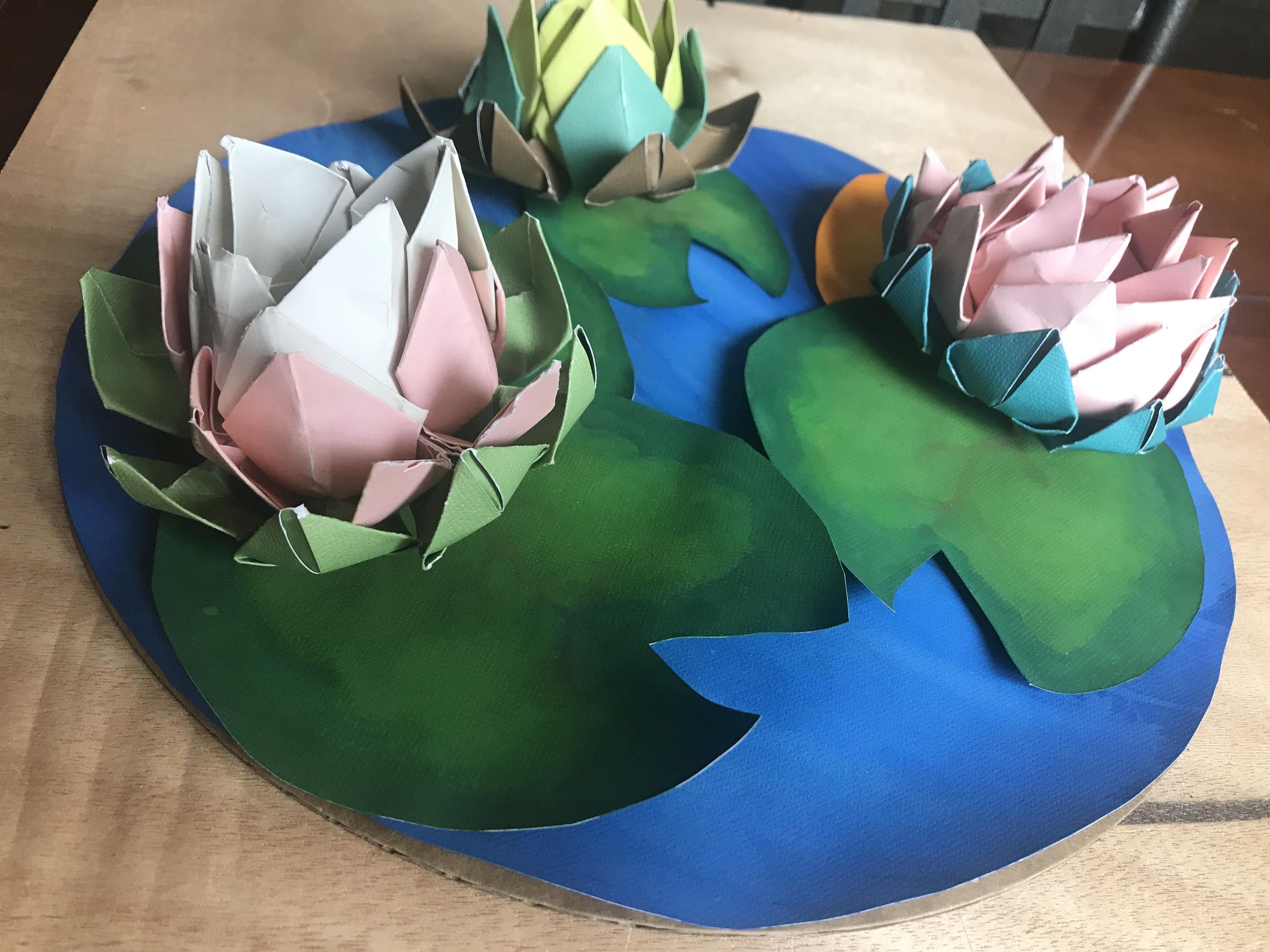 Origami Lotus Flower & Pond : 12 Steps (with Pictures) - Instructables
