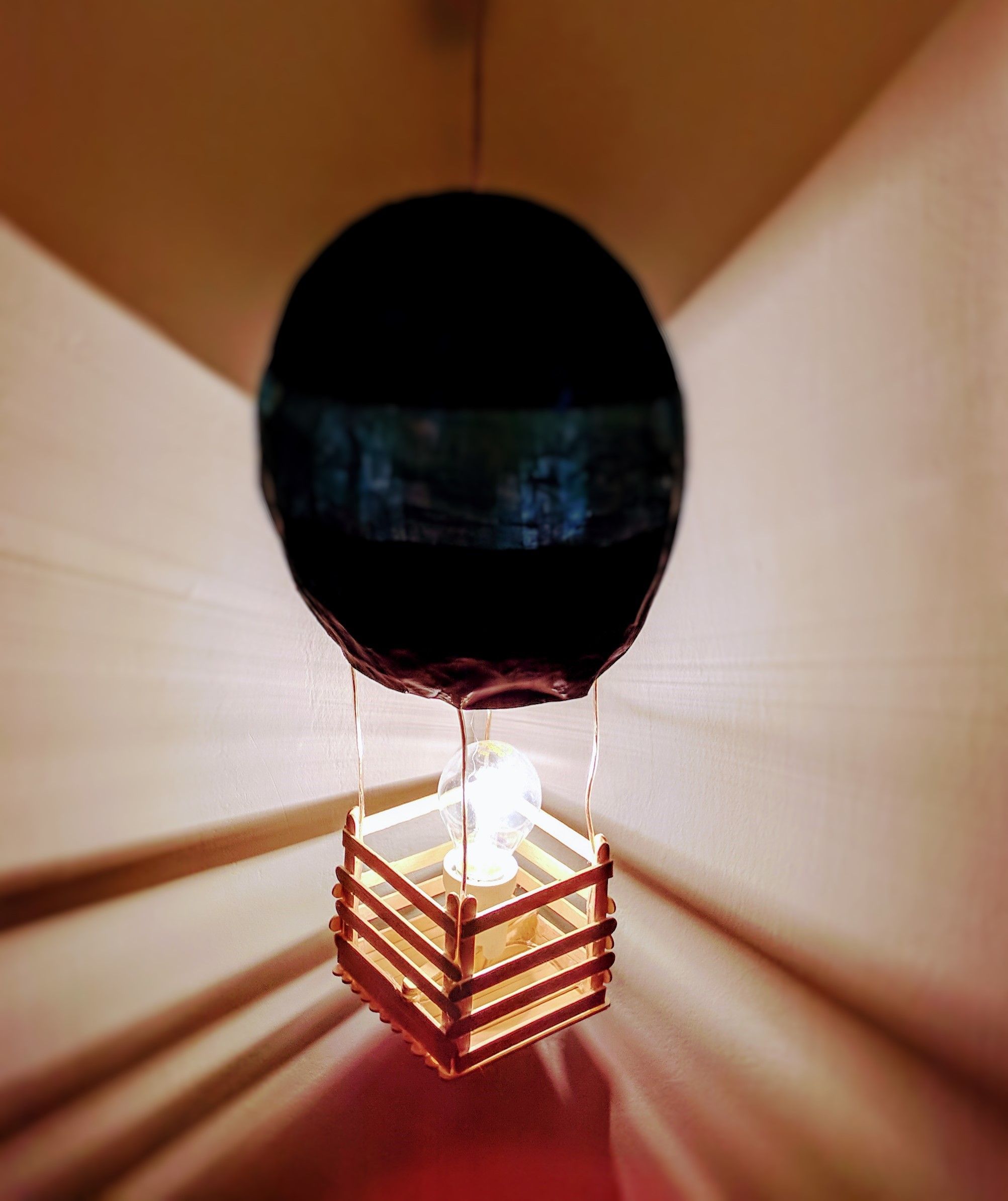Hot Air Baloon Lamp : 5 Steps (with Pictures) - Instructables