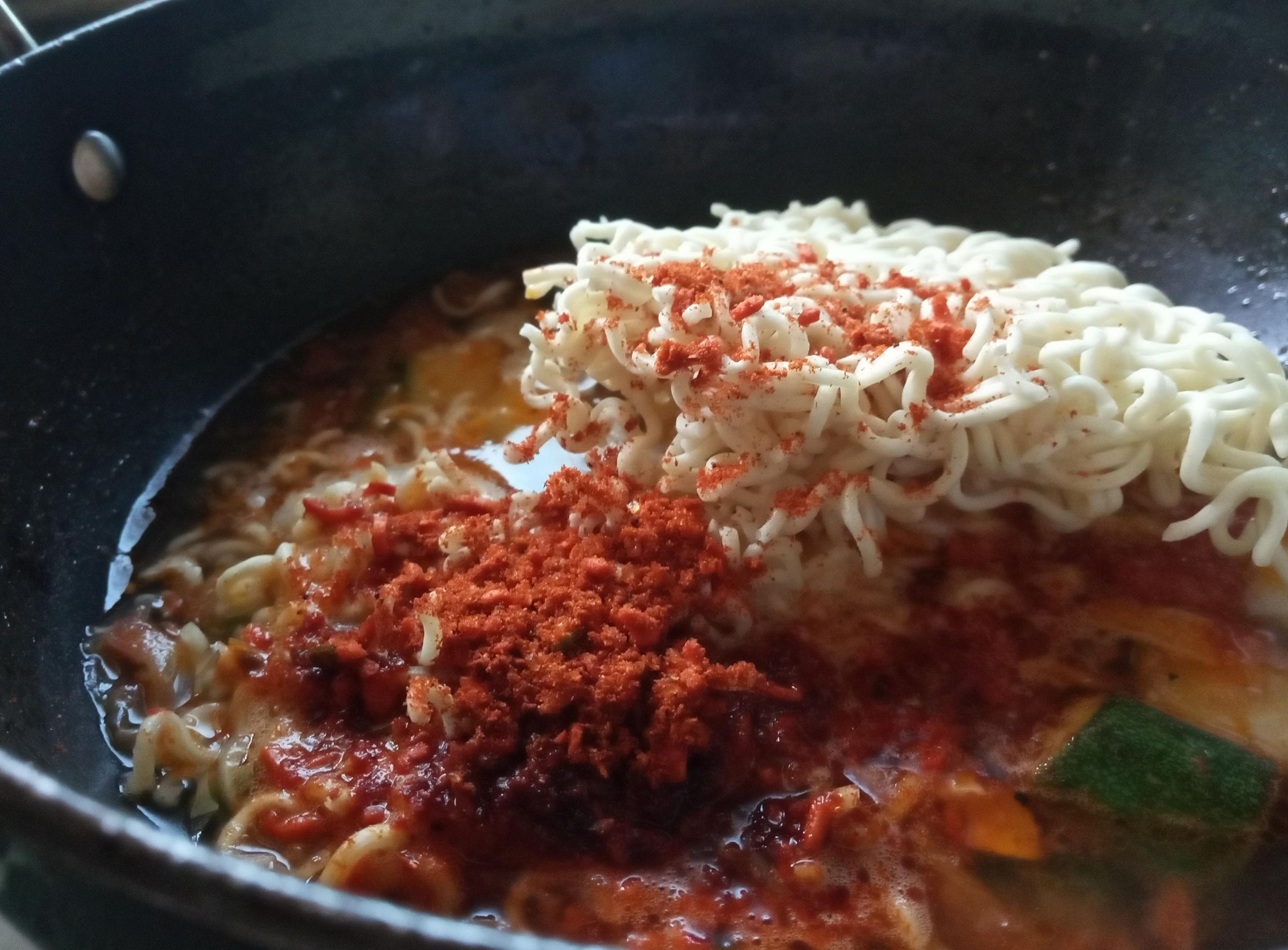 Instant Ramen to Wholesome Pasta : 4 Steps (with Pictures) - Instructables