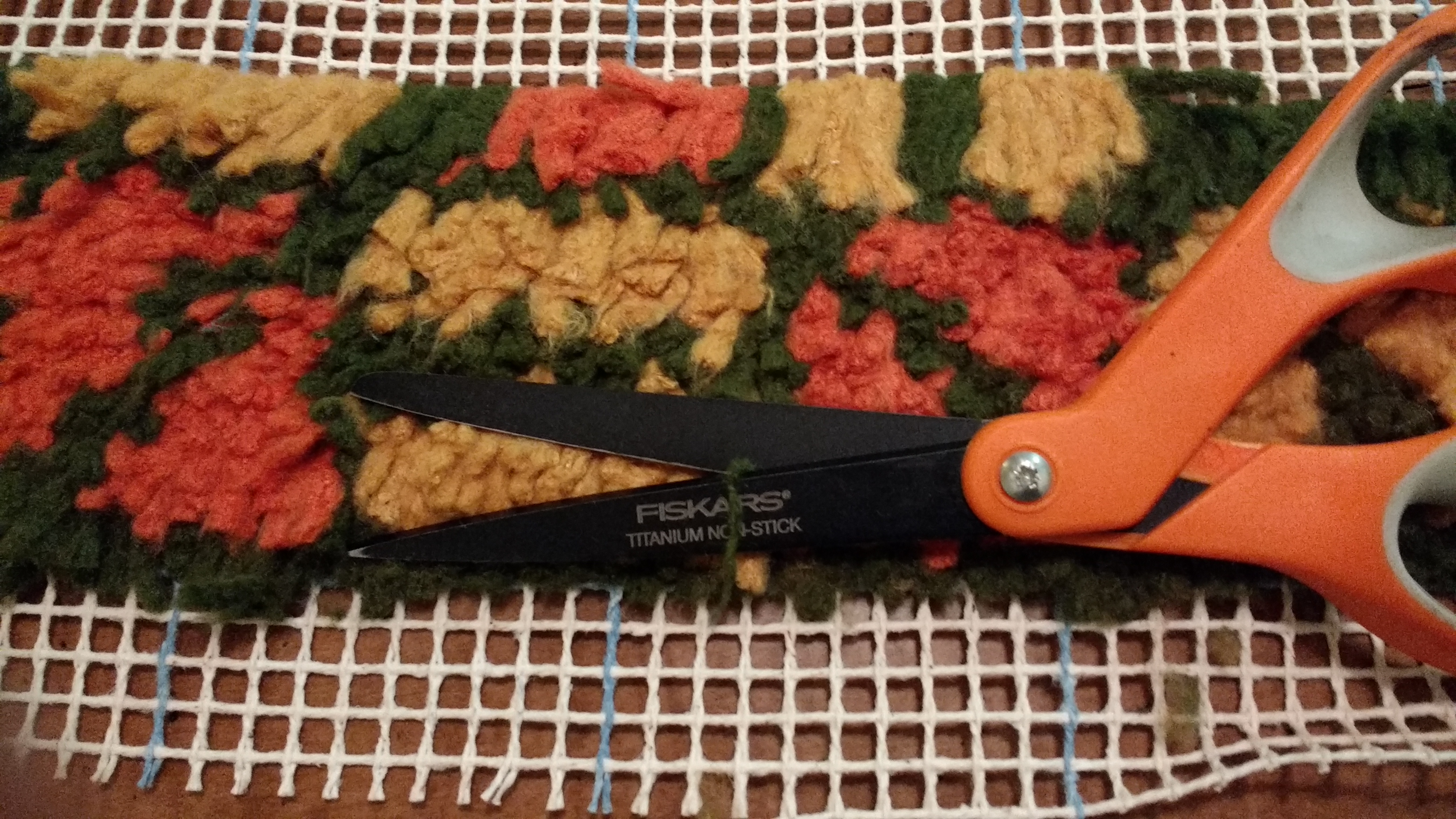 How to Latch Hook : 17 Steps (with Pictures) - Instructables