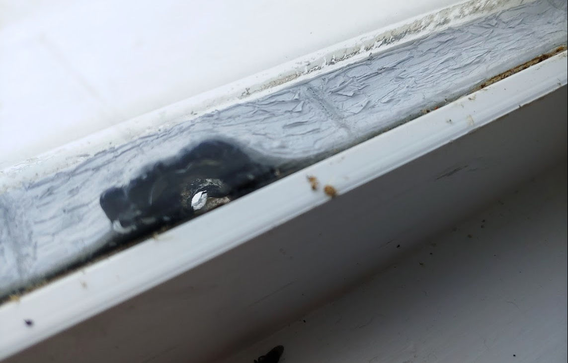 Cleaning a Foggy/Hazy Window Insulated Glass Unit (IGU) : 7 Steps (with ...