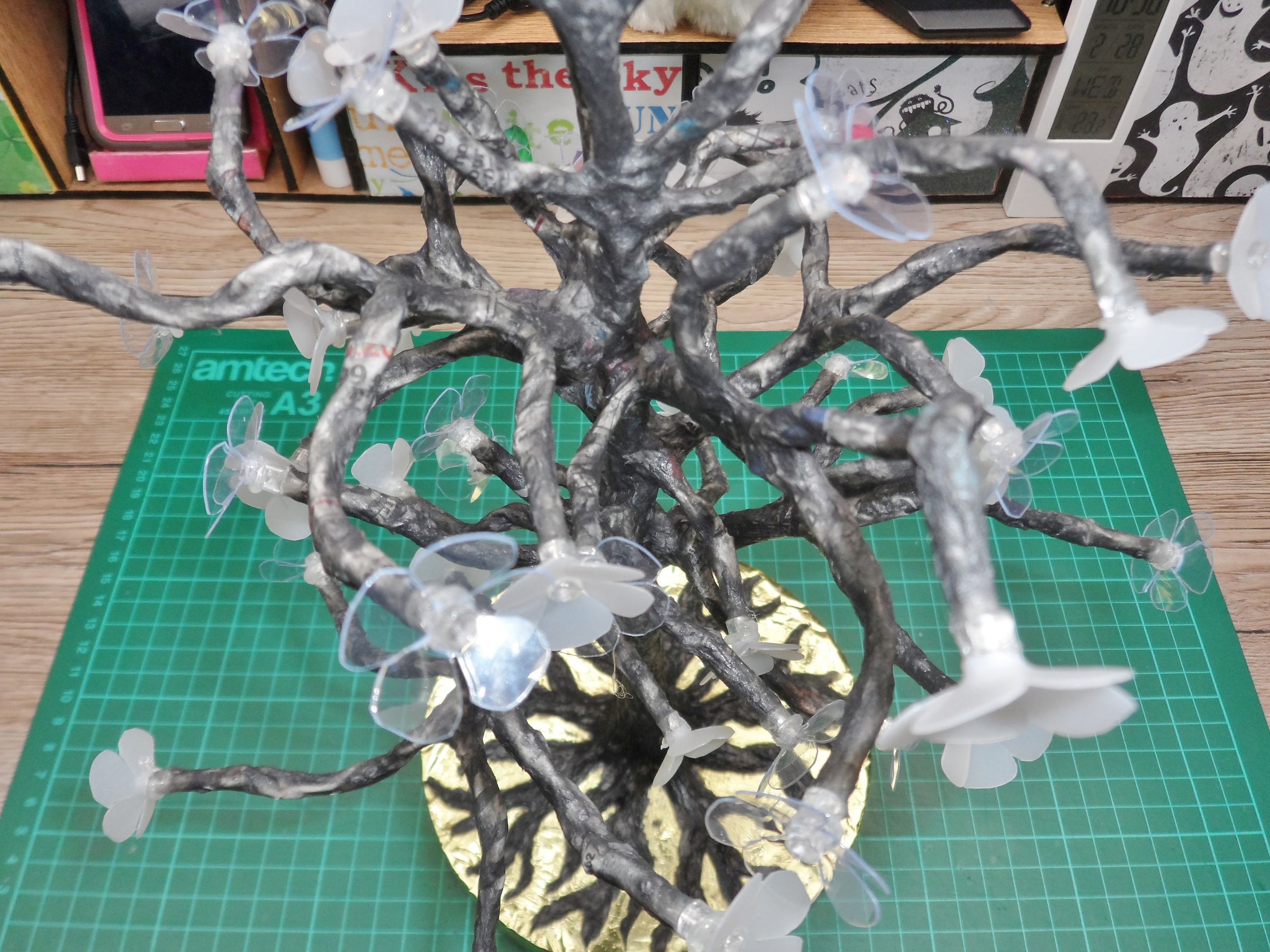 Build Your Own Fairy Light Tree : 9 Steps (with Pictures) - Instructables