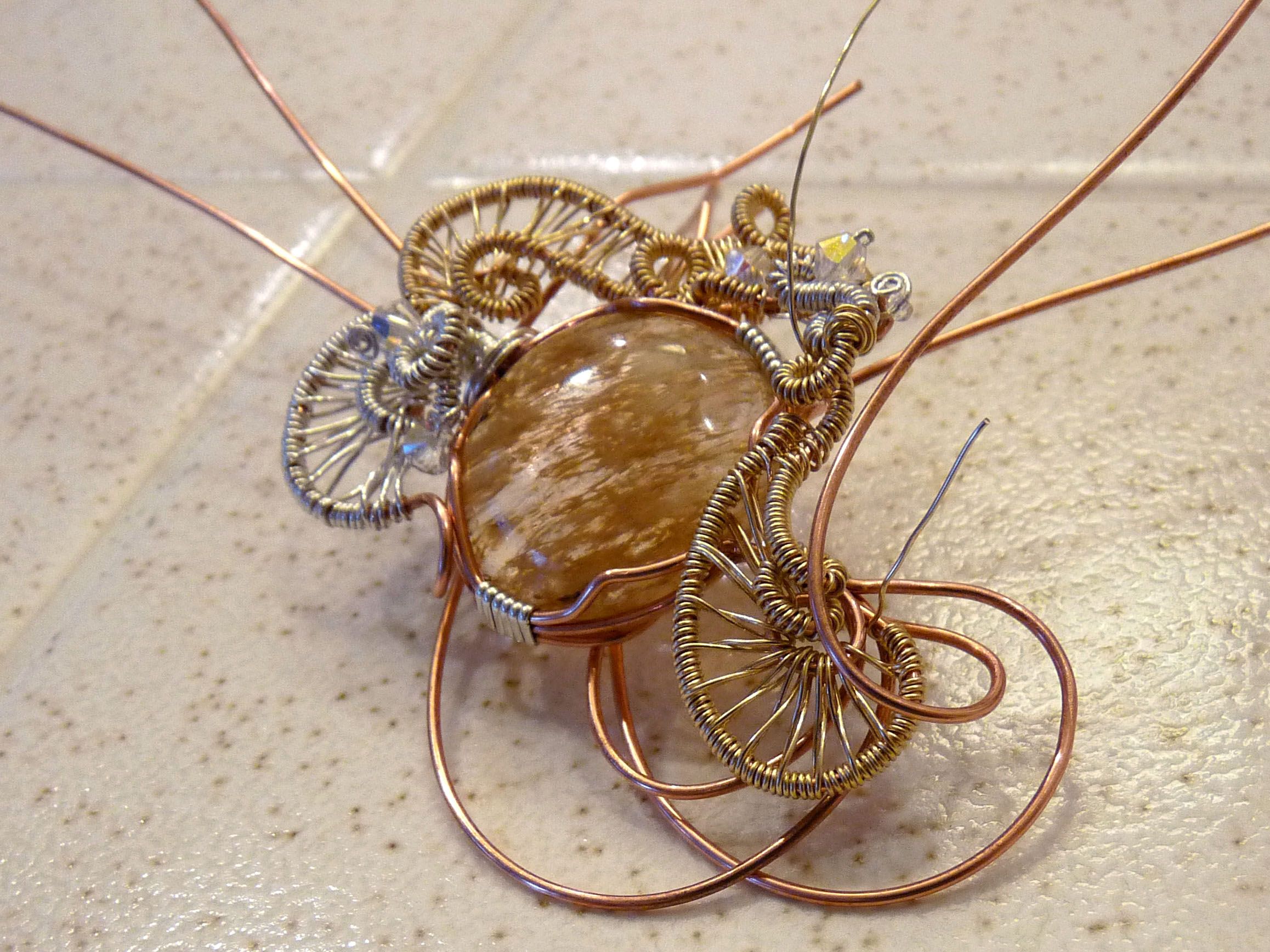 Amazing Wire Weave Pendant : 22 Steps (with Pictures) - Instructables