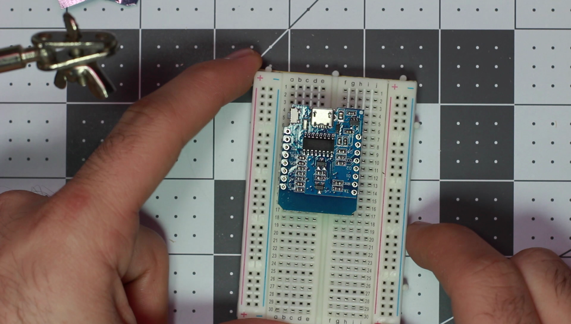 Wemos ESP8266 Getting Started Guide With Arduino IDE : 8 Steps (with ...