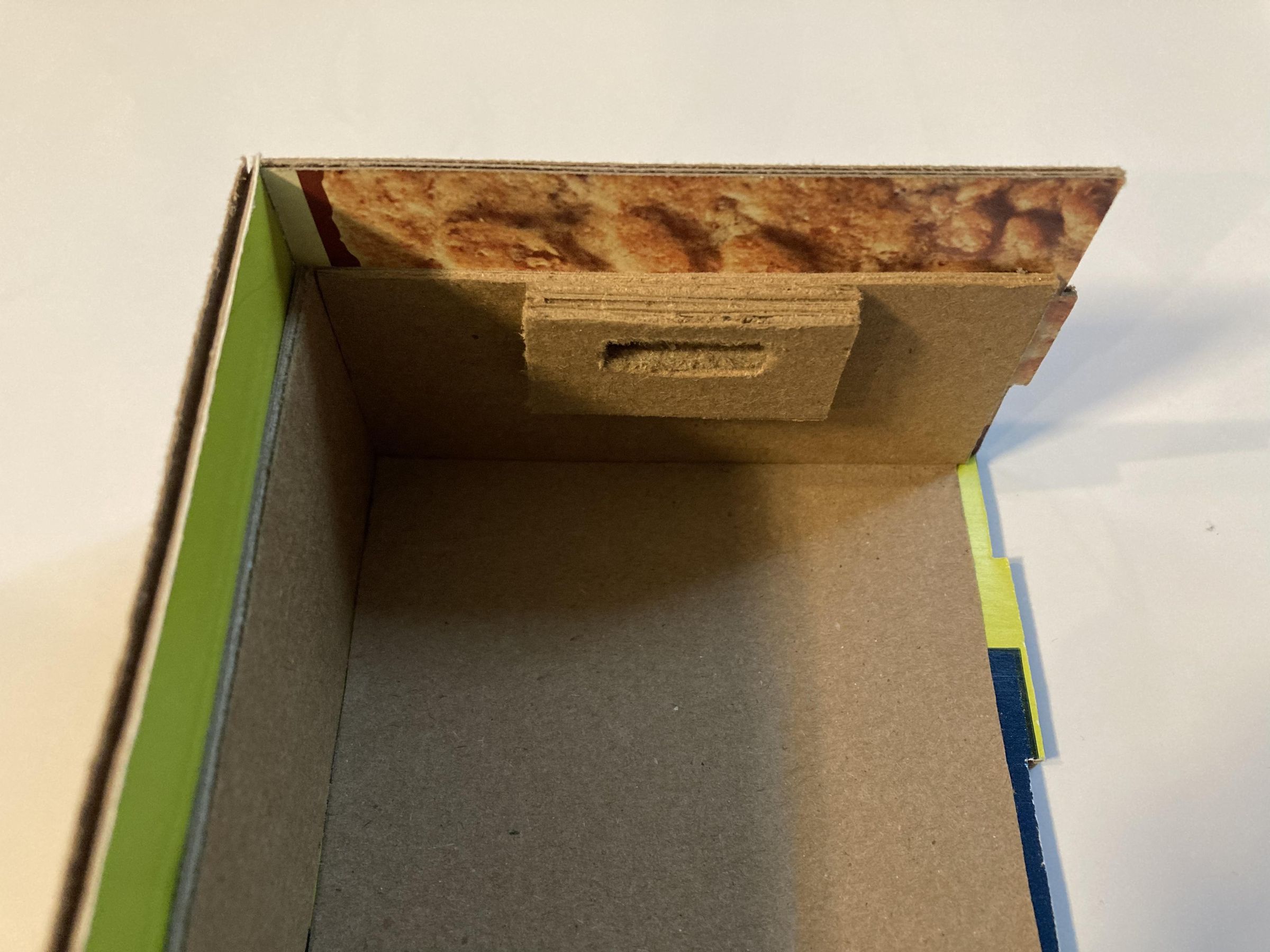 Cardboard Record Player Puzzle Box : 10 Steps (with Pictures ...