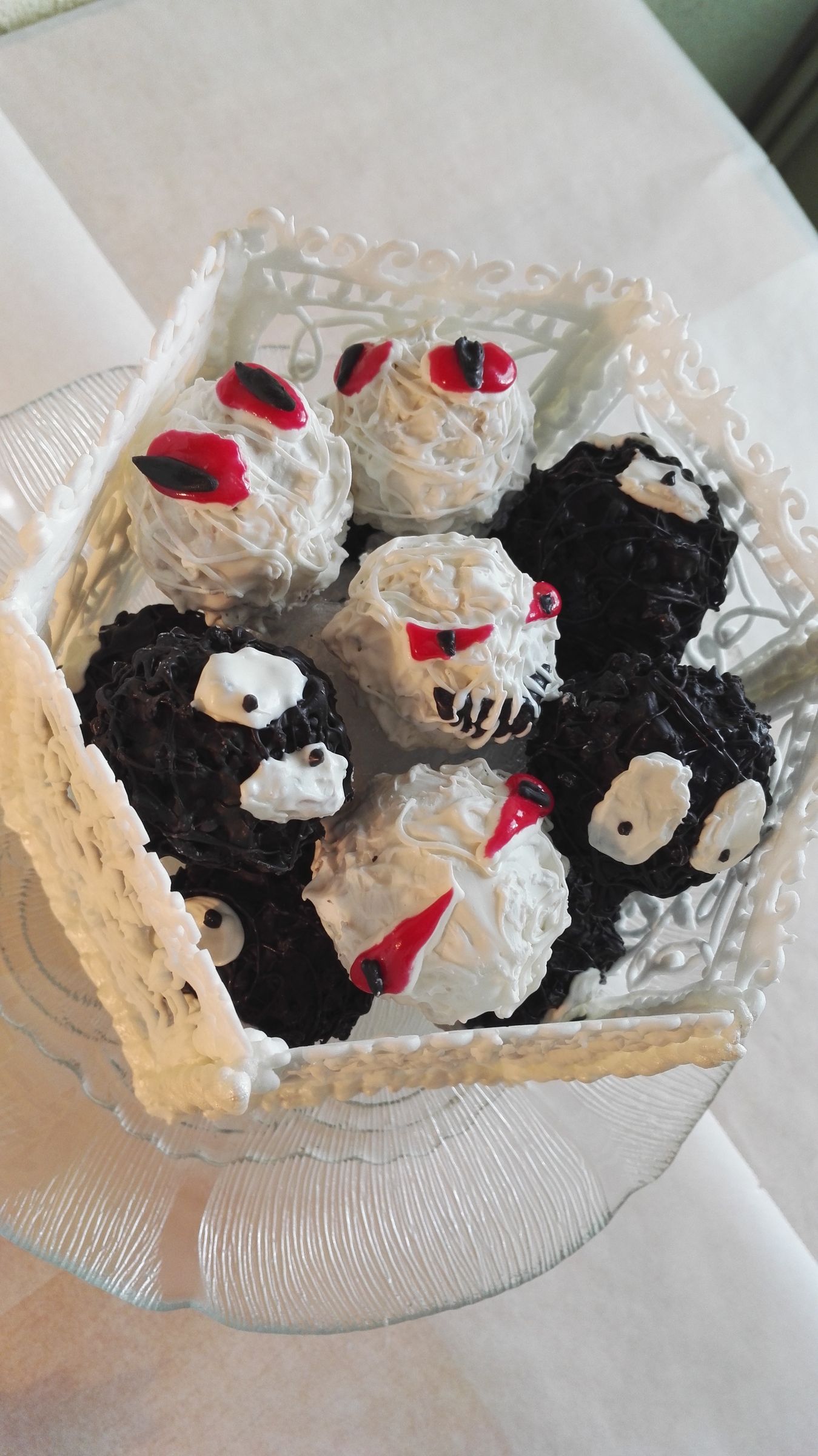 Susuwatari Gremlin Truffles : 5 Steps (with Pictures) - Instructables