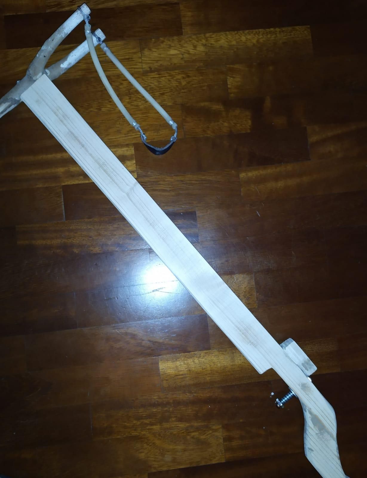 Slingshot Rifle Tutorial : 9 Steps - Instructables