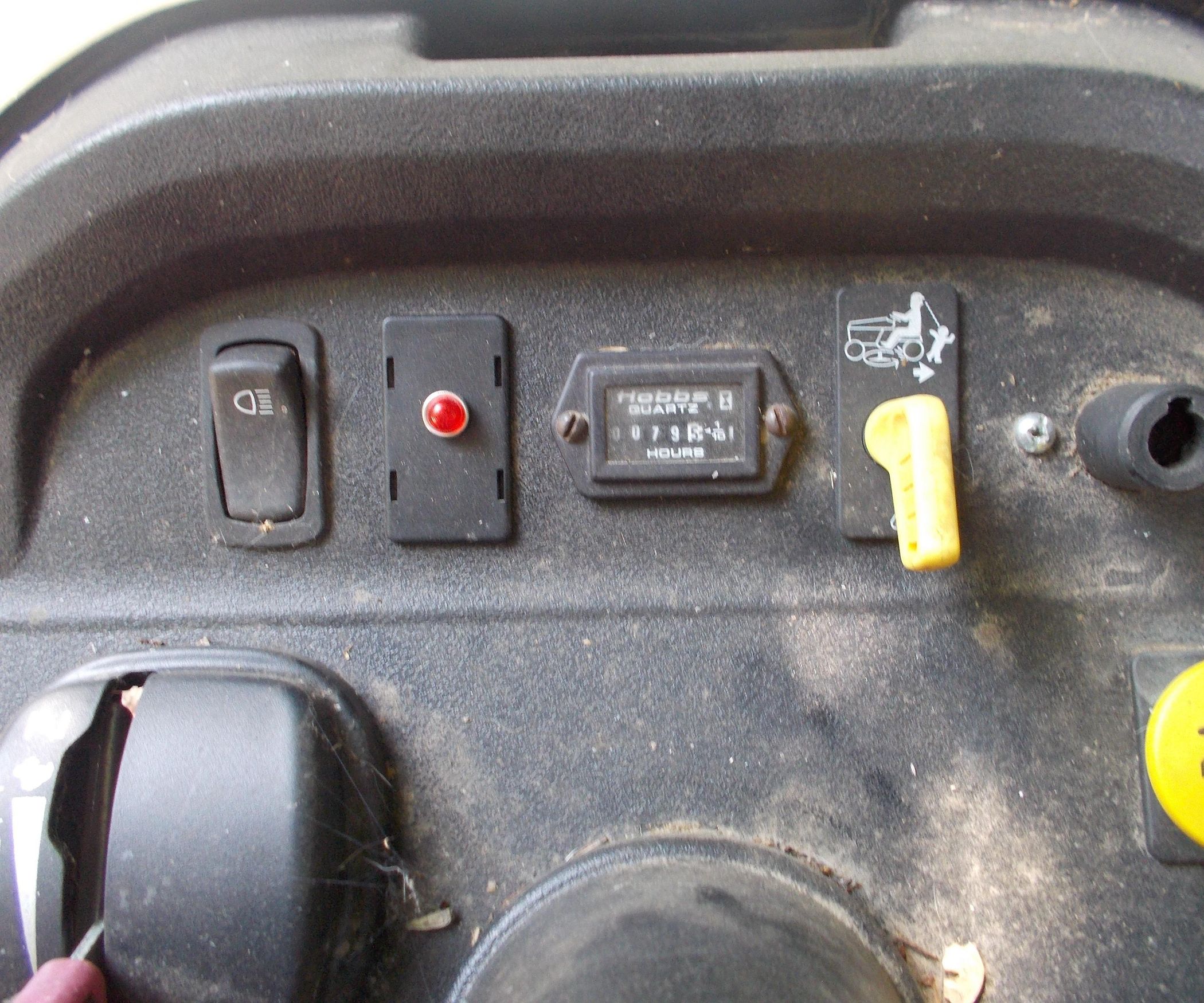 Briggs & Stratton Low Oil Pressure Indicator, V-Twin : 6 Steps ...
