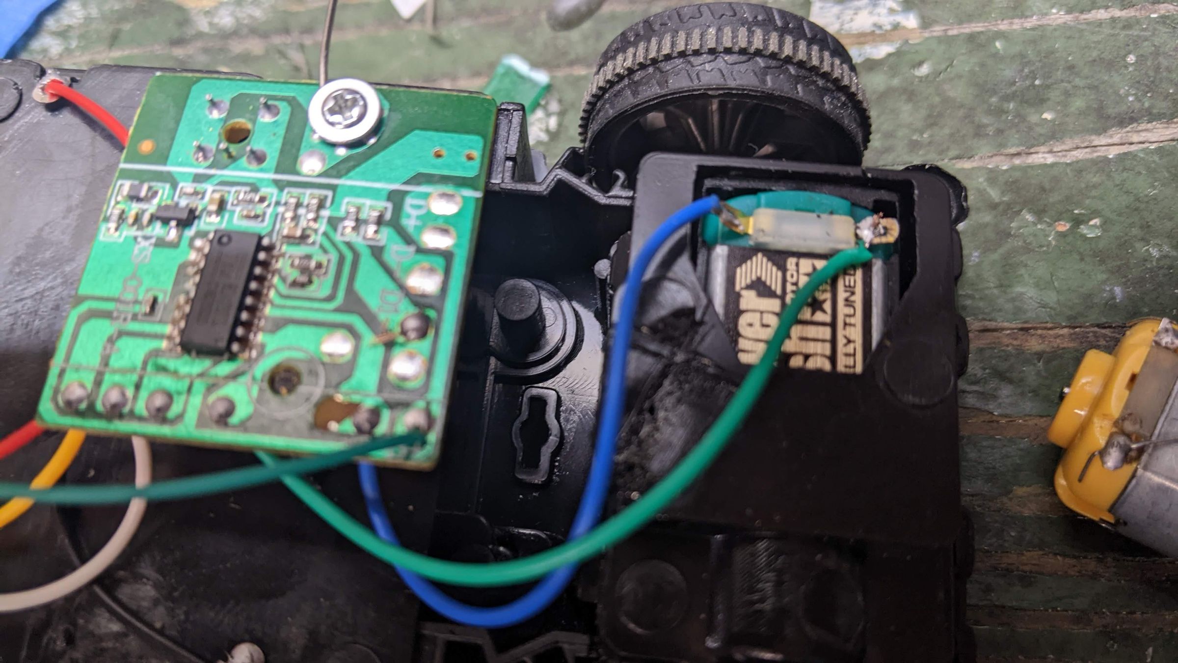 3 Cheap Ways of Upgrading Toy Rc Cars : 3 Steps - Instructables