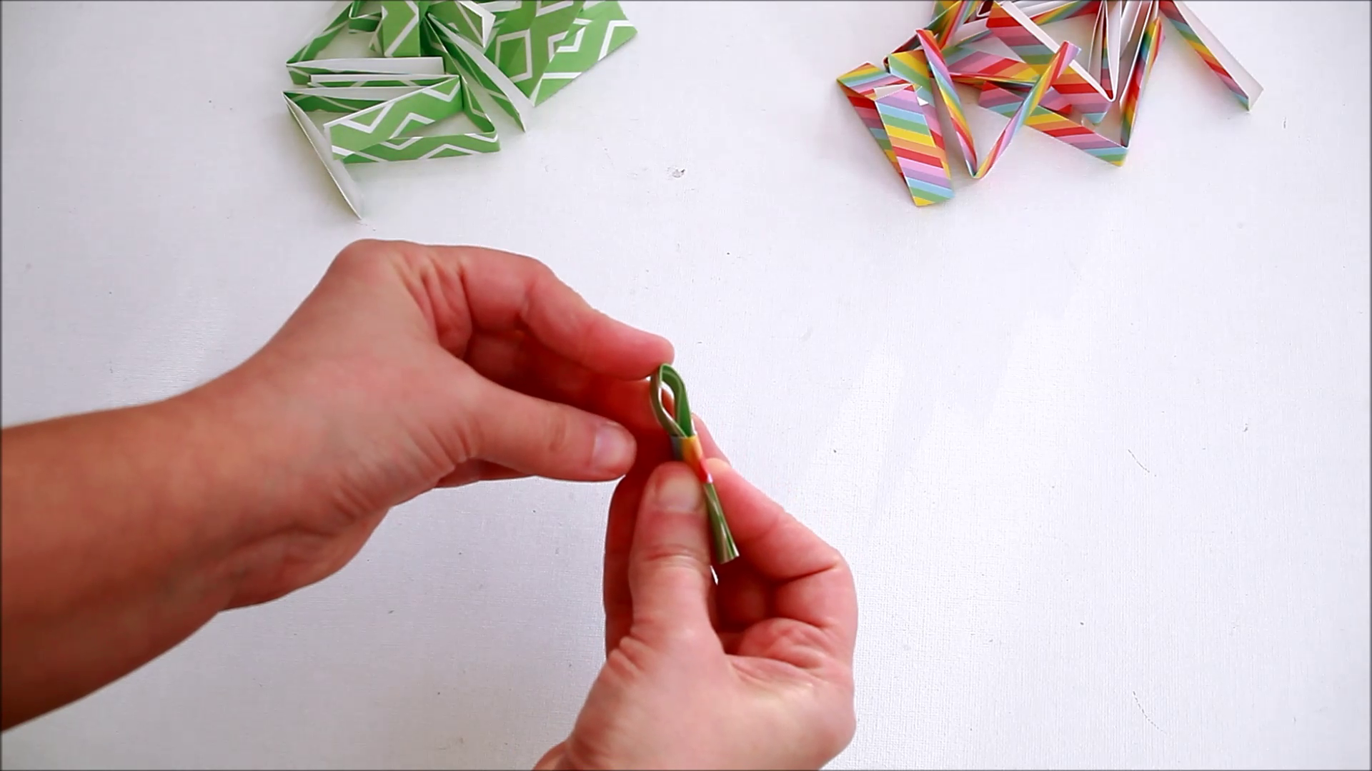 Woven Paper Bracelet : 10 Steps (with Pictures) - Instructables