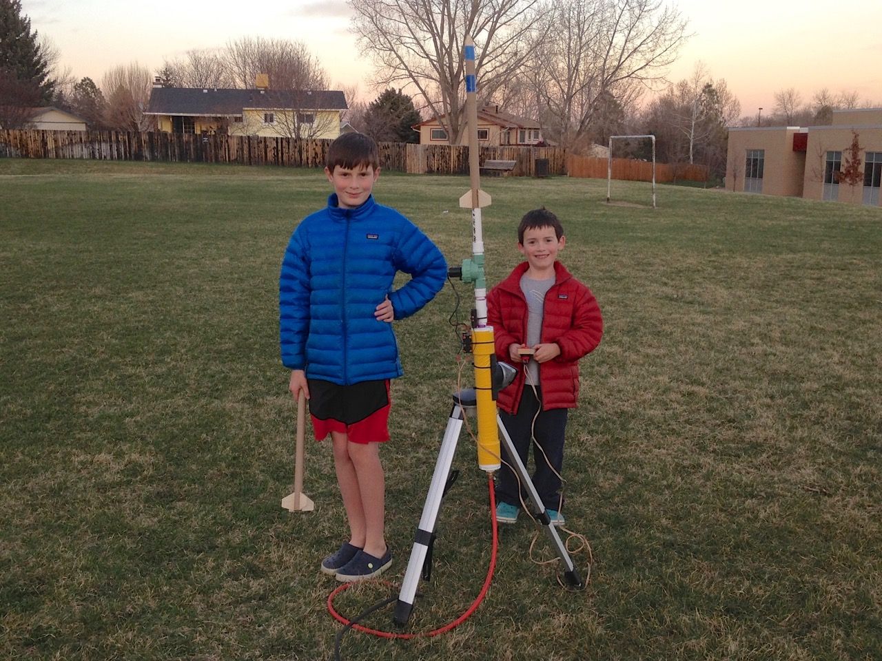 Science Fair Air Rockets : 11 Steps (with Pictures) - Instructables