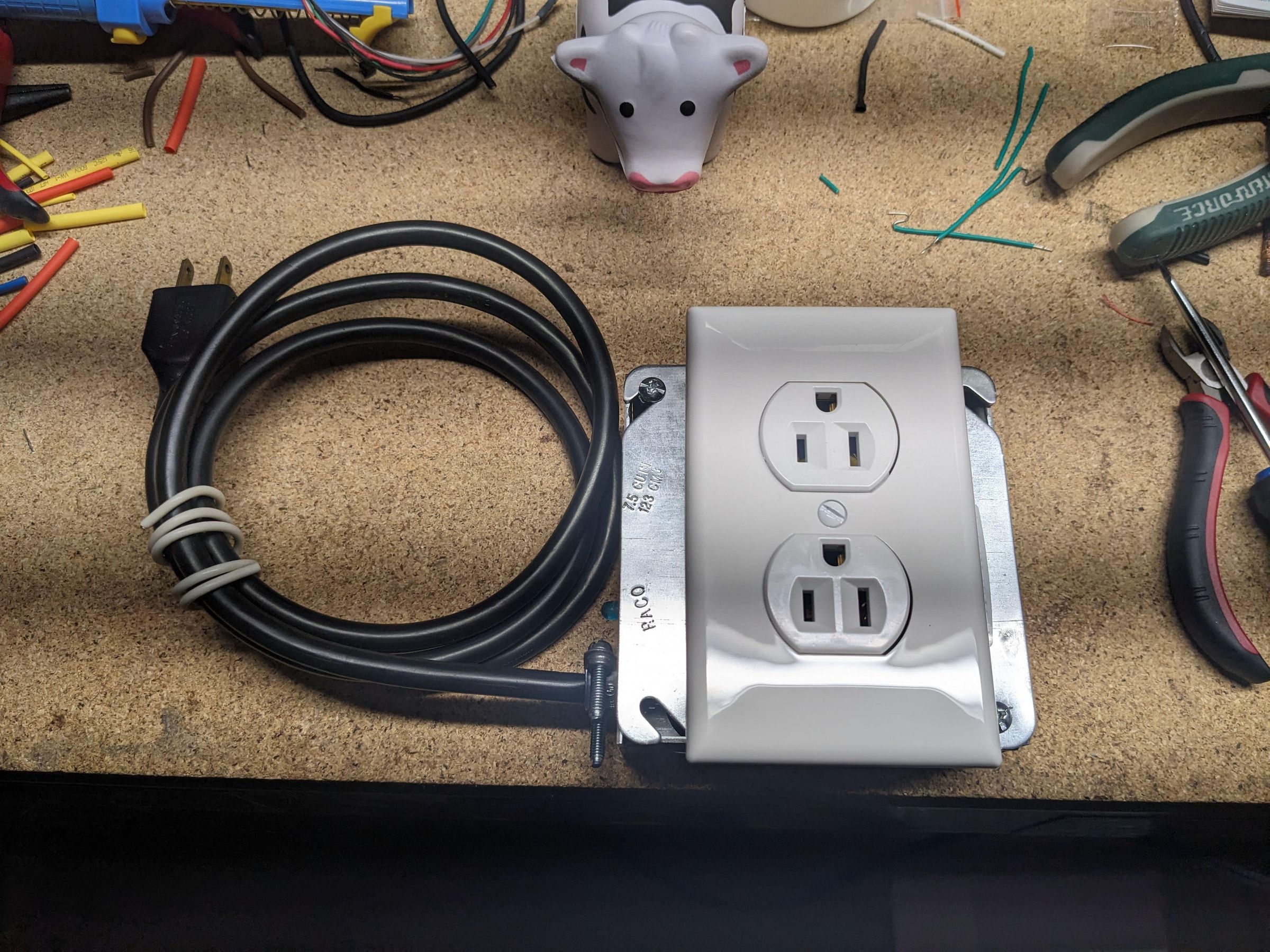 WiFi Enabled Outlet With Optional Temperature Control Automation ...