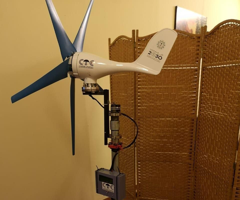 WIND ENERGY & TRACKER : 7 Steps - Instructables