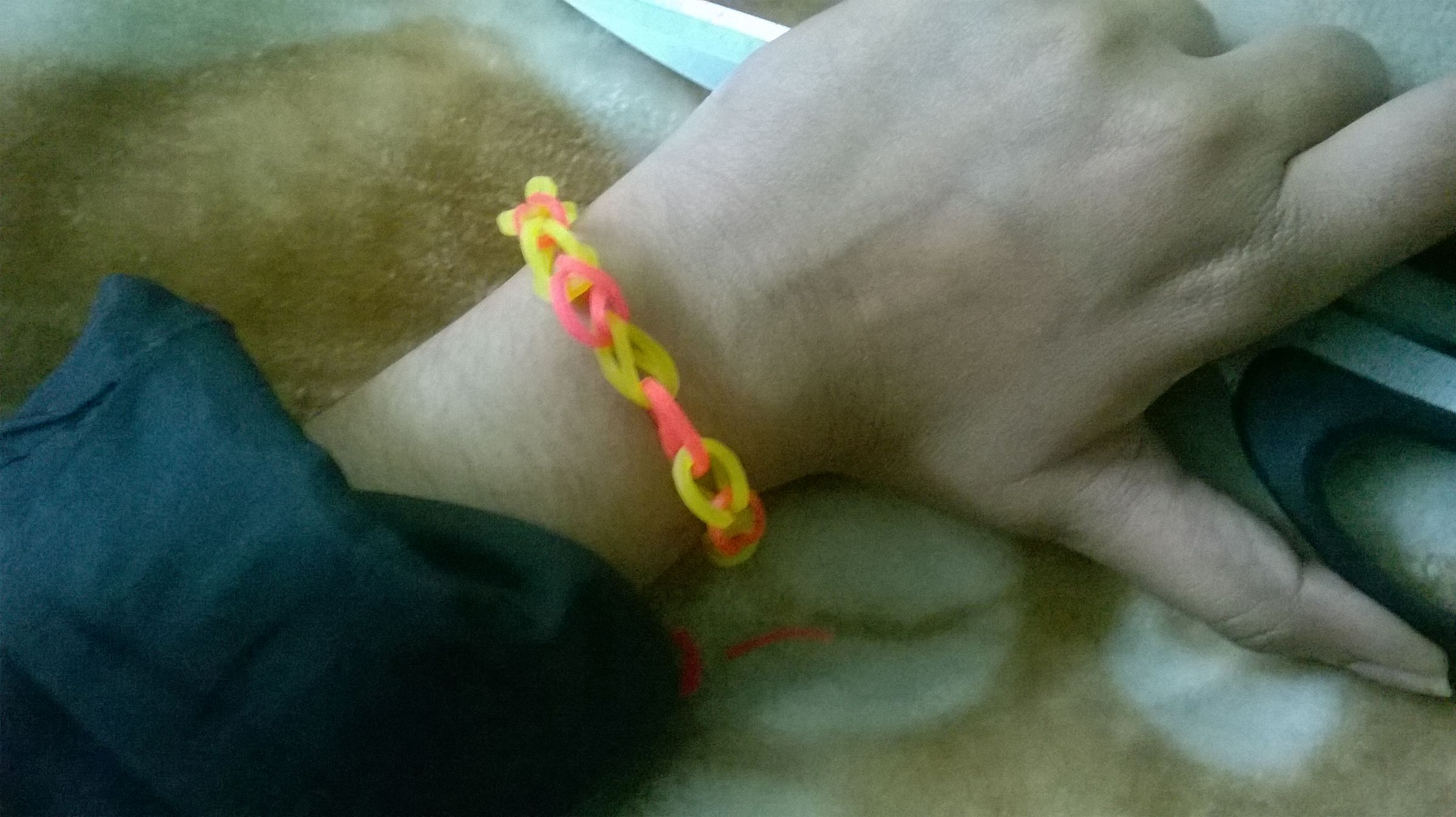 Rubber Band Chains : 8 Steps - Instructables