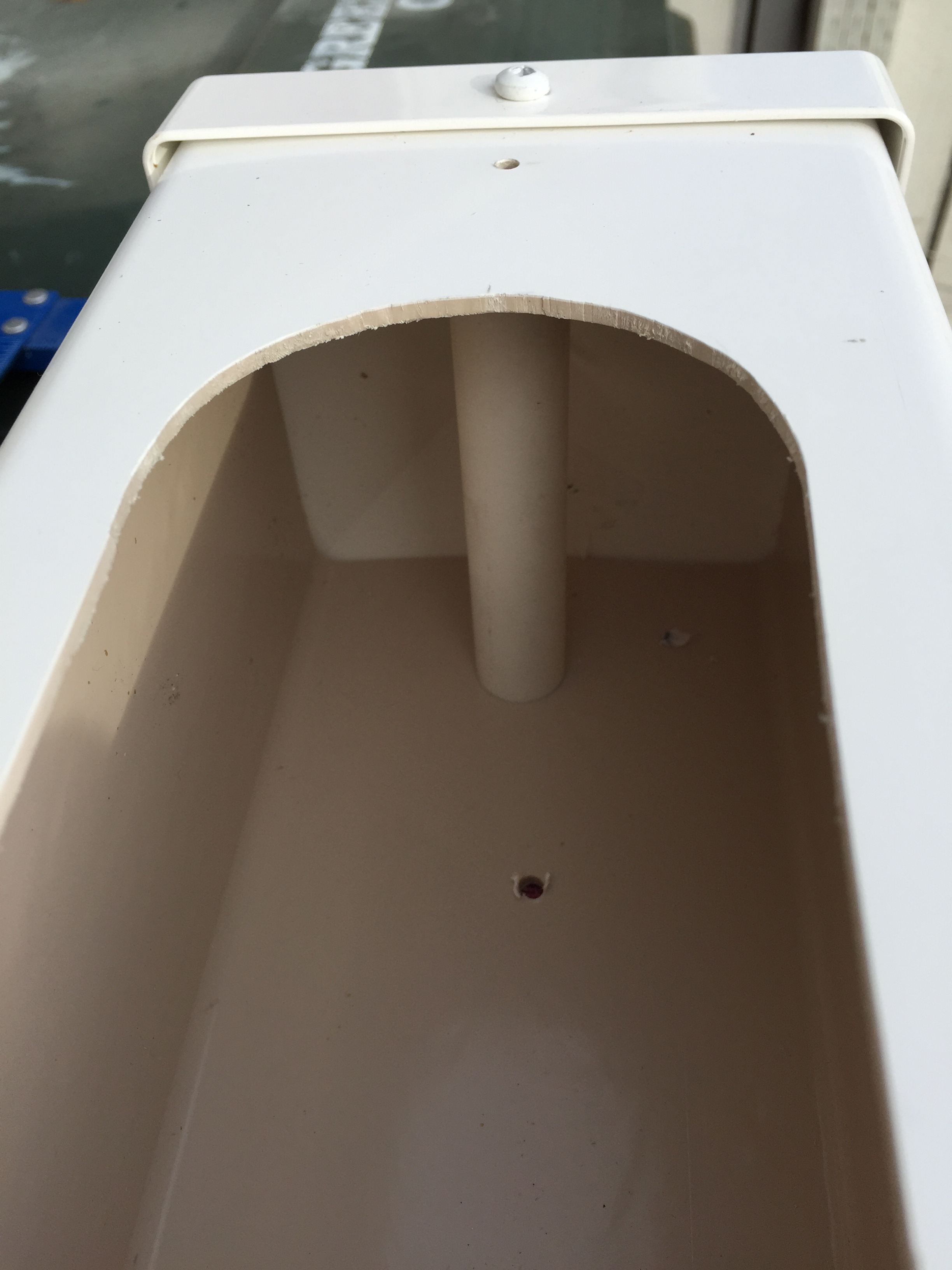 Vinyl Post Hanging Planter Boxes : 17 Steps (with Pictures) - Instructables