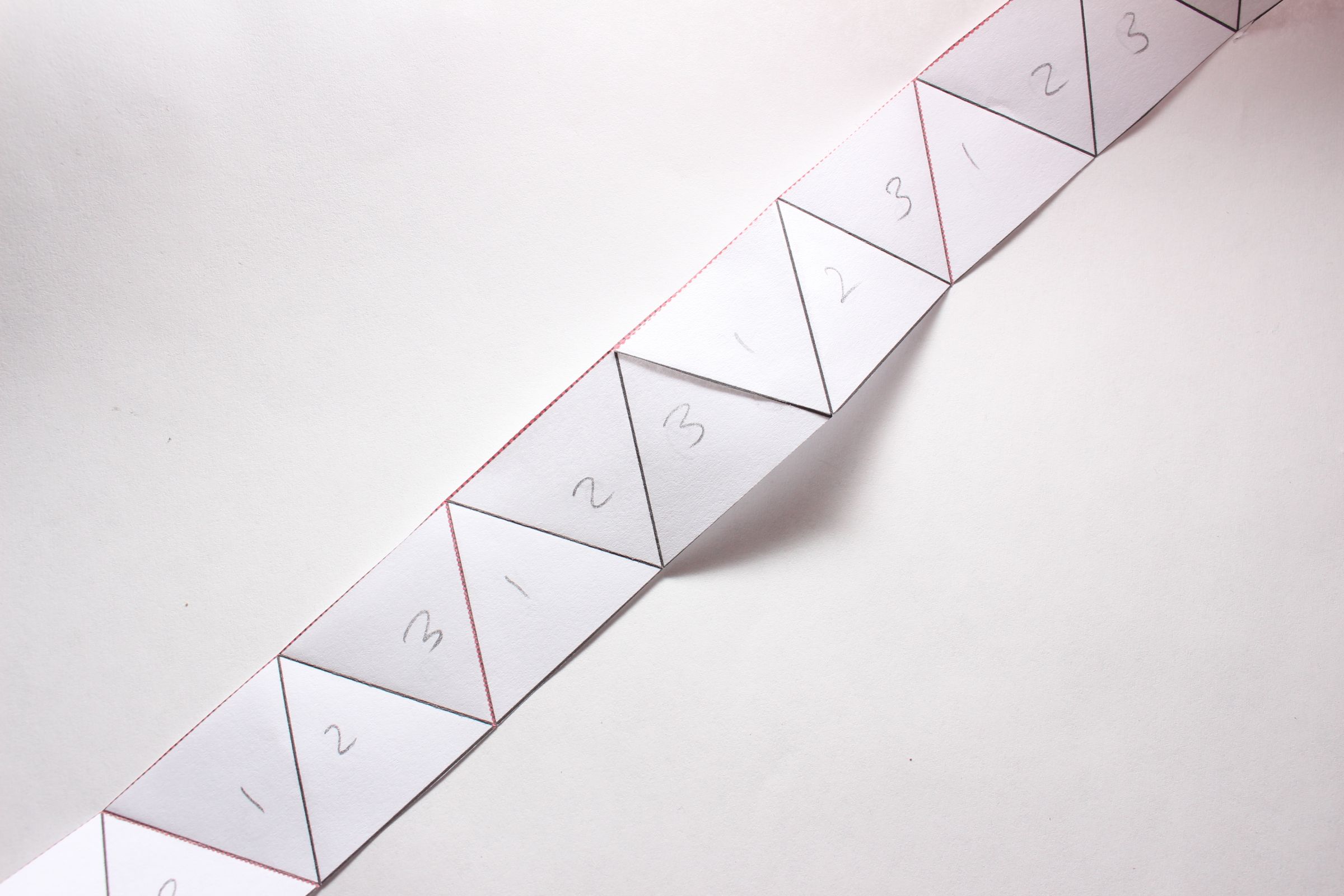 Trihexaflexagons and Hexahexaflexagons : 12 Steps - Instructables