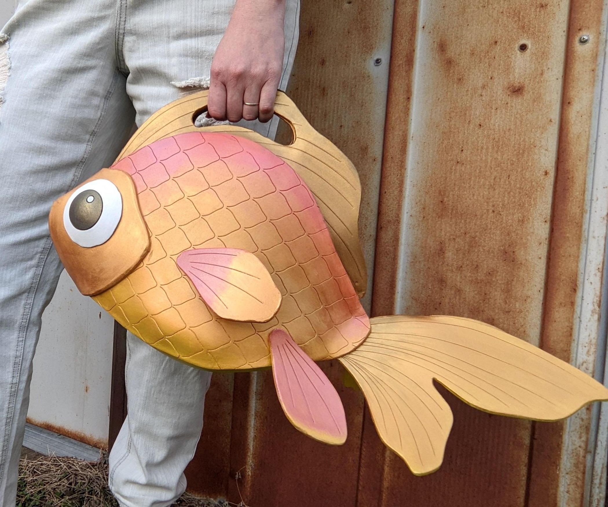 Goldfish EVA Foam Bag : 16 Steps (with Pictures) - Instructables