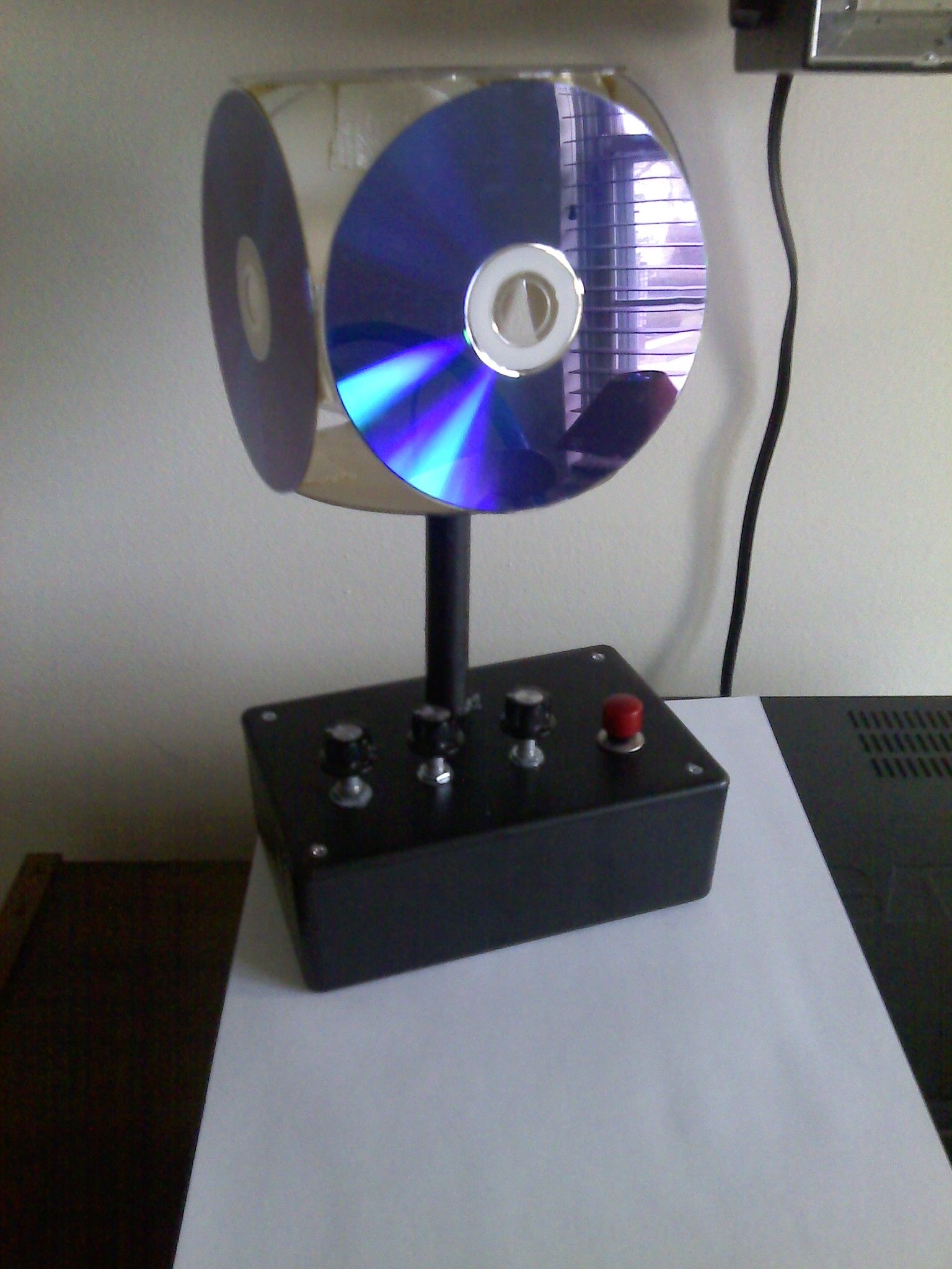 LED CD Lamp : 8 Steps - Instructables