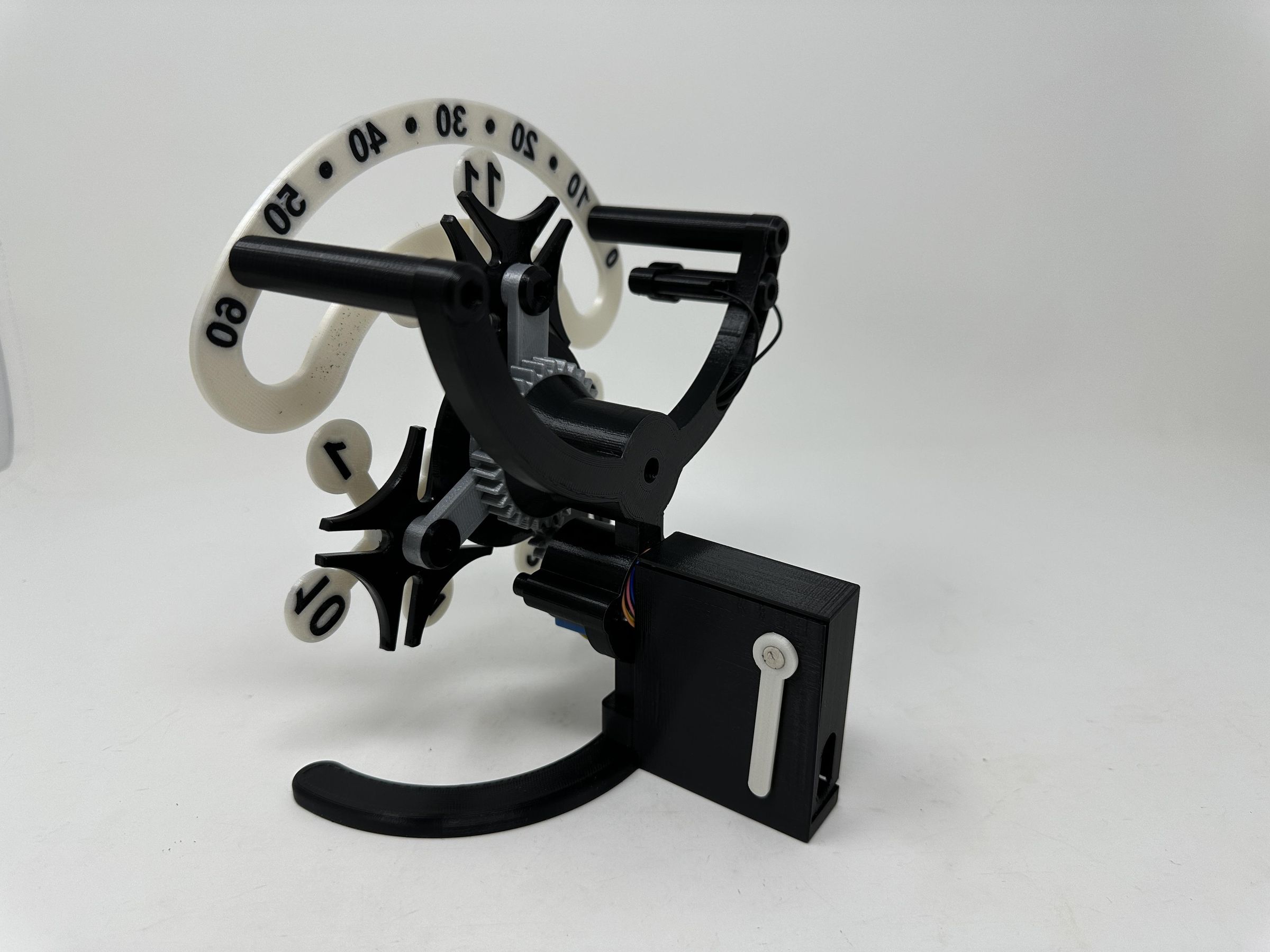 Geneva Clock : 4 Steps (with Pictures) - Instructables