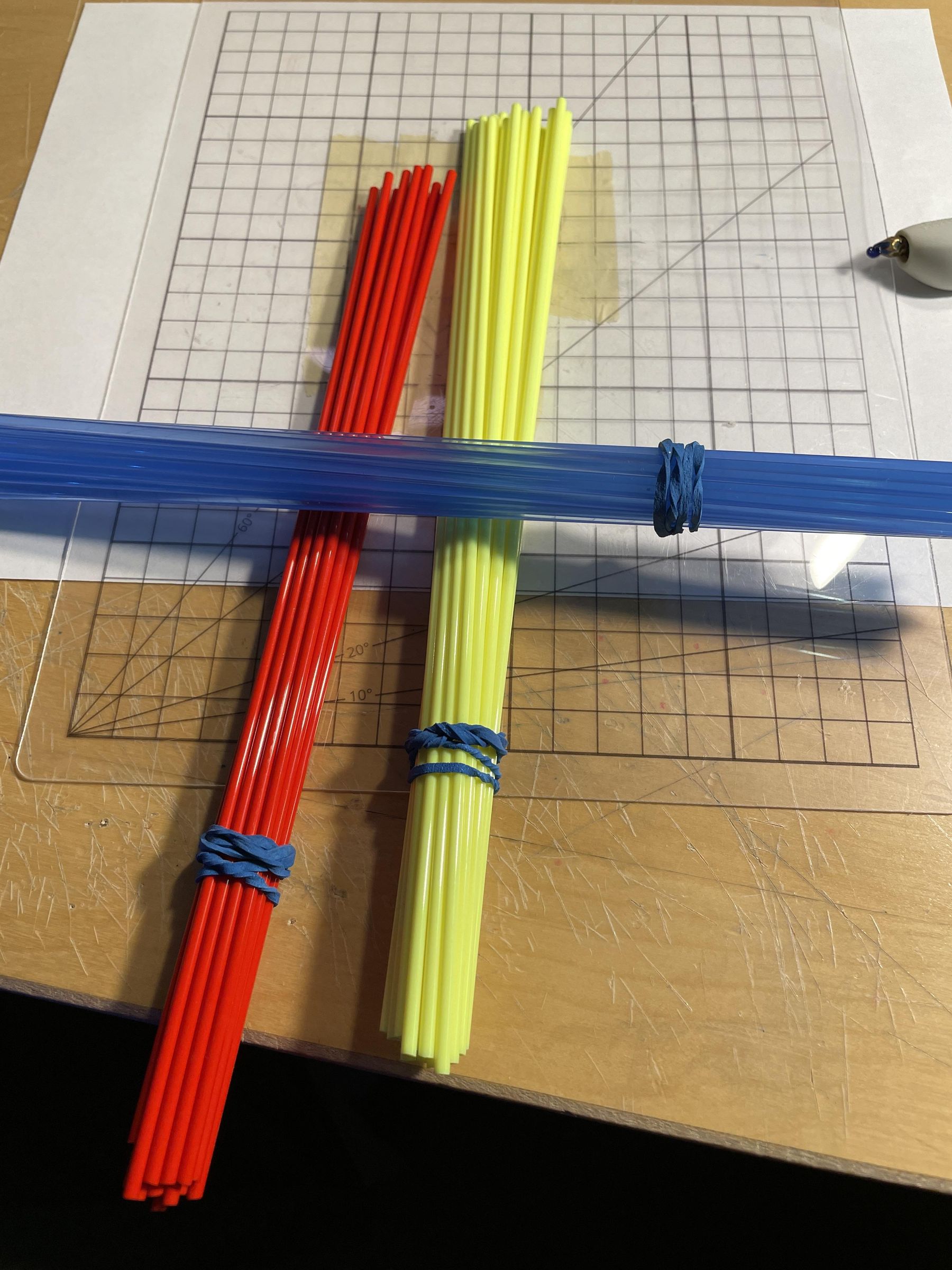 Cool 3D Pen Jewelry! : 5 Steps - Instructables