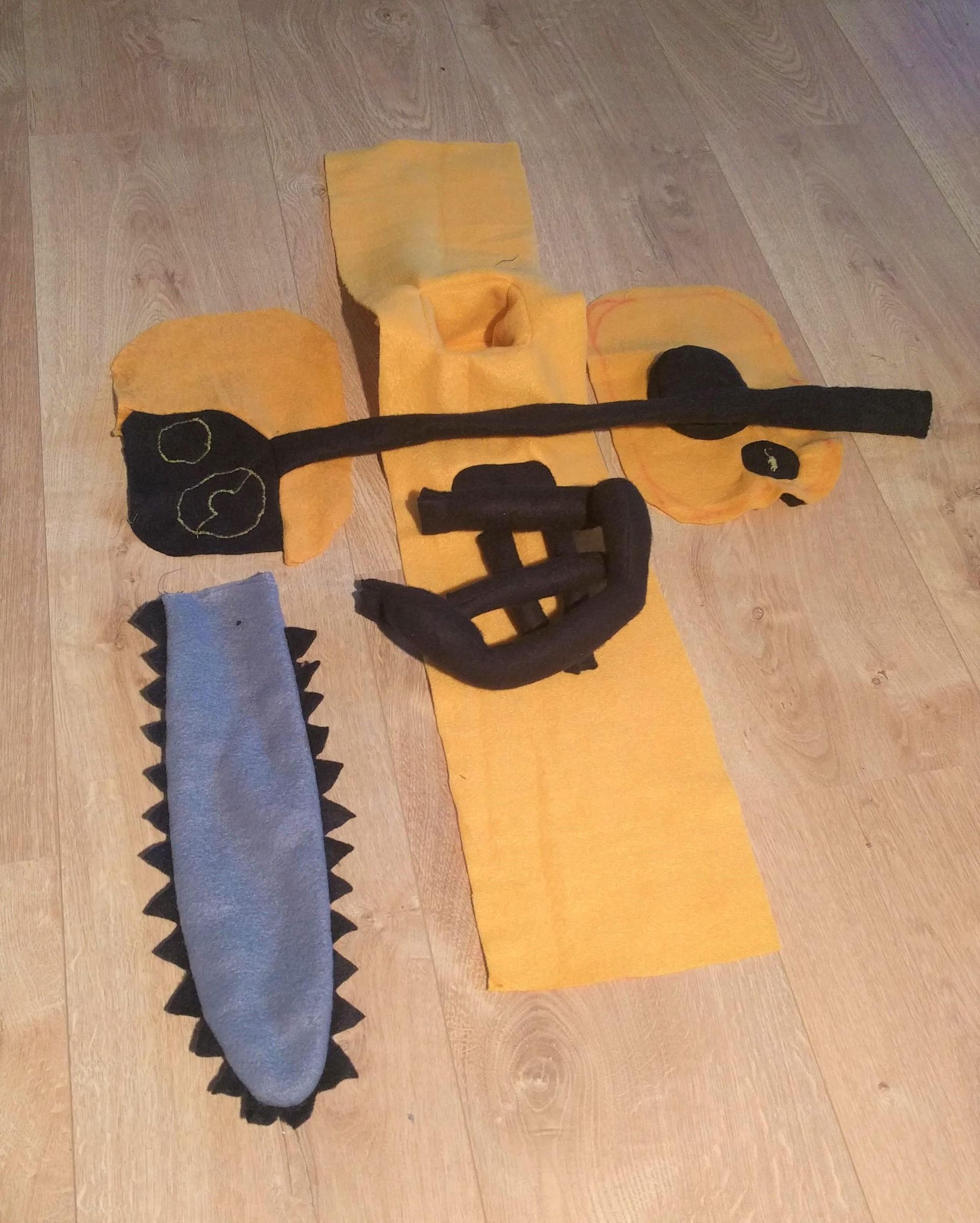 Chainsaw Plushie : 7 Steps (with Pictures) - Instructables
