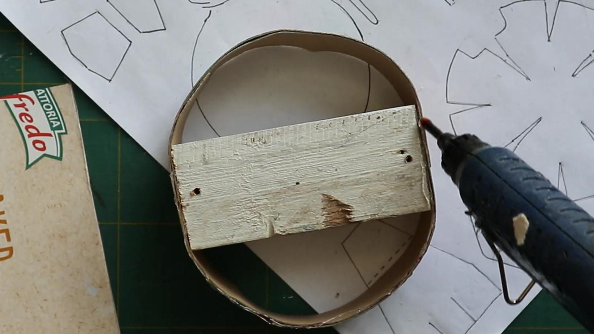 Waste Paper Trotting Turtle Automaton : 7 Steps (with Pictures ...