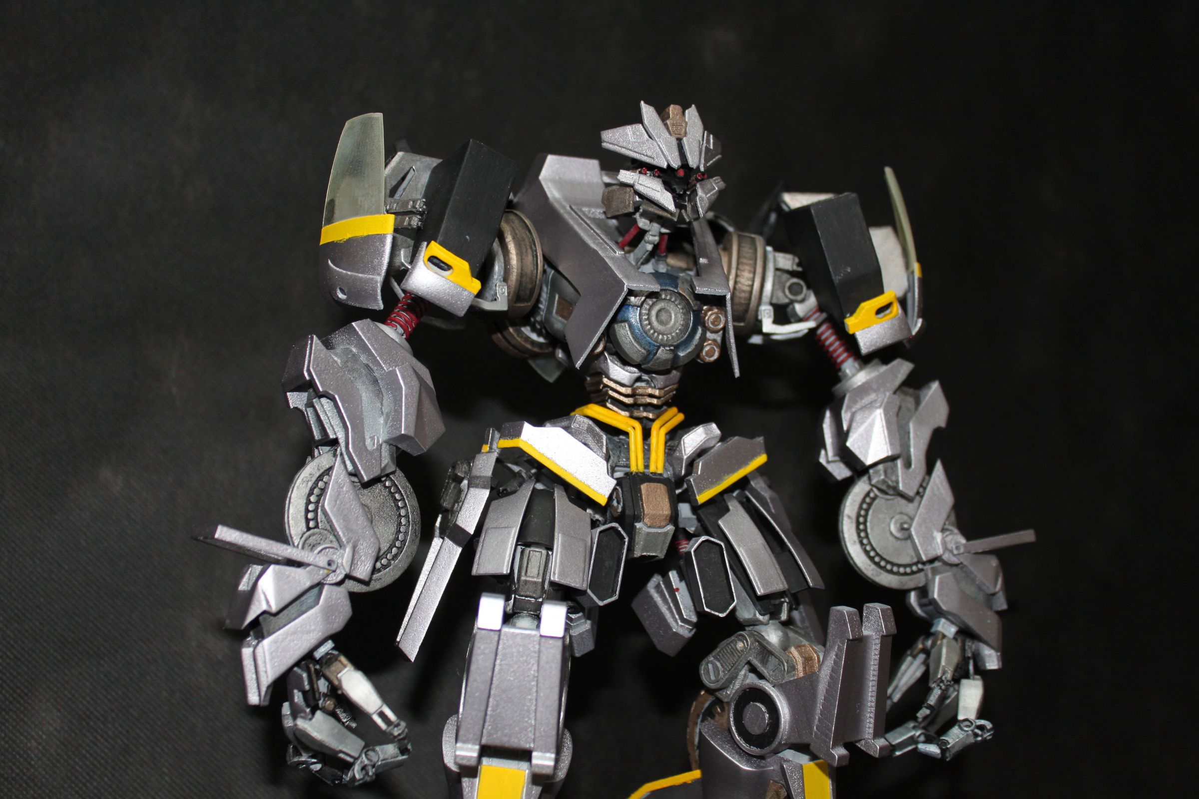 Transformers: Astrotrain : 4 Steps - Instructables