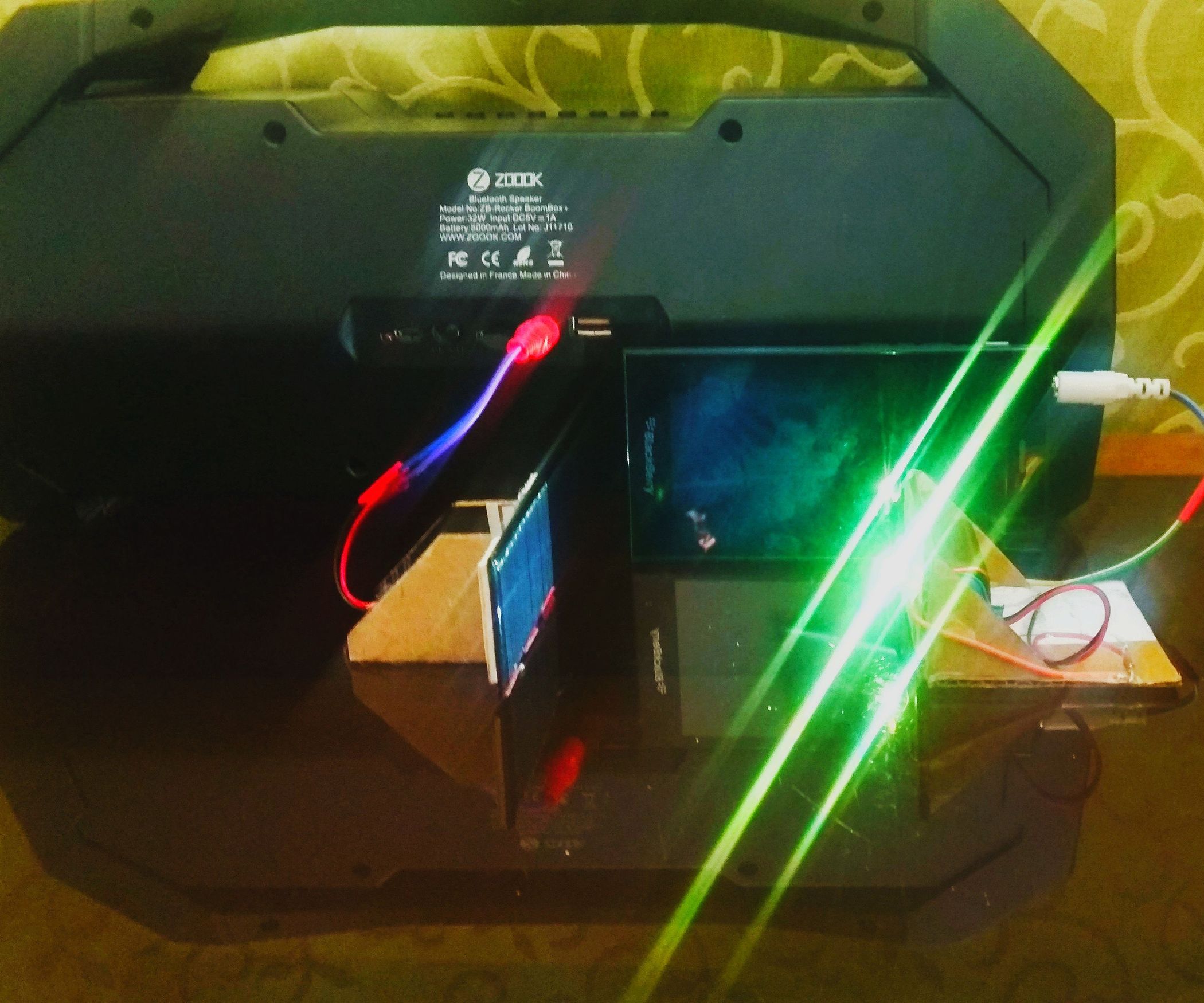 Li-Fi [Audio Transmission Through Light] : 7 Steps - Instructables