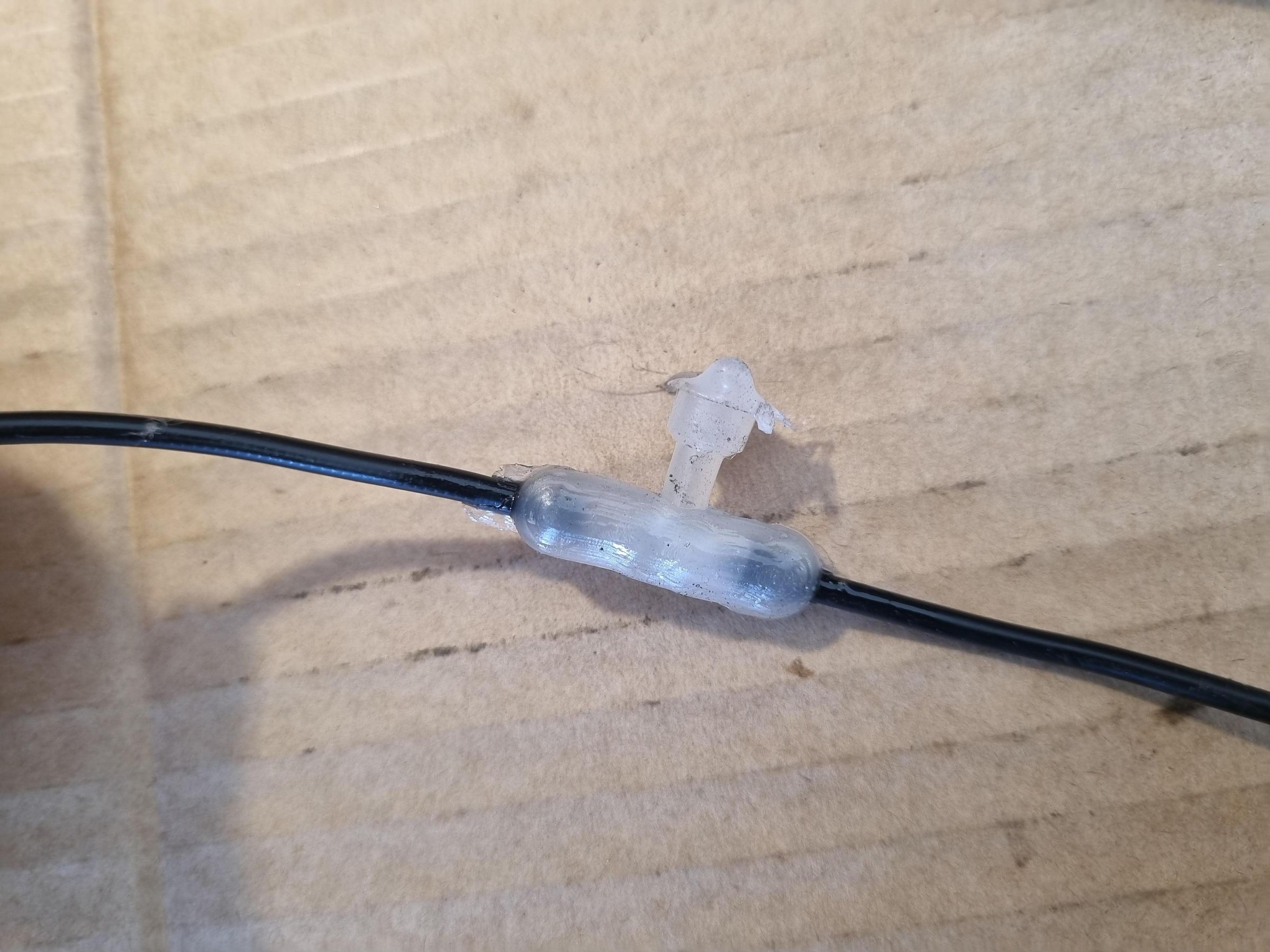 Hot Glue Insulation Block : 8 Steps (with Pictures) - Instructables