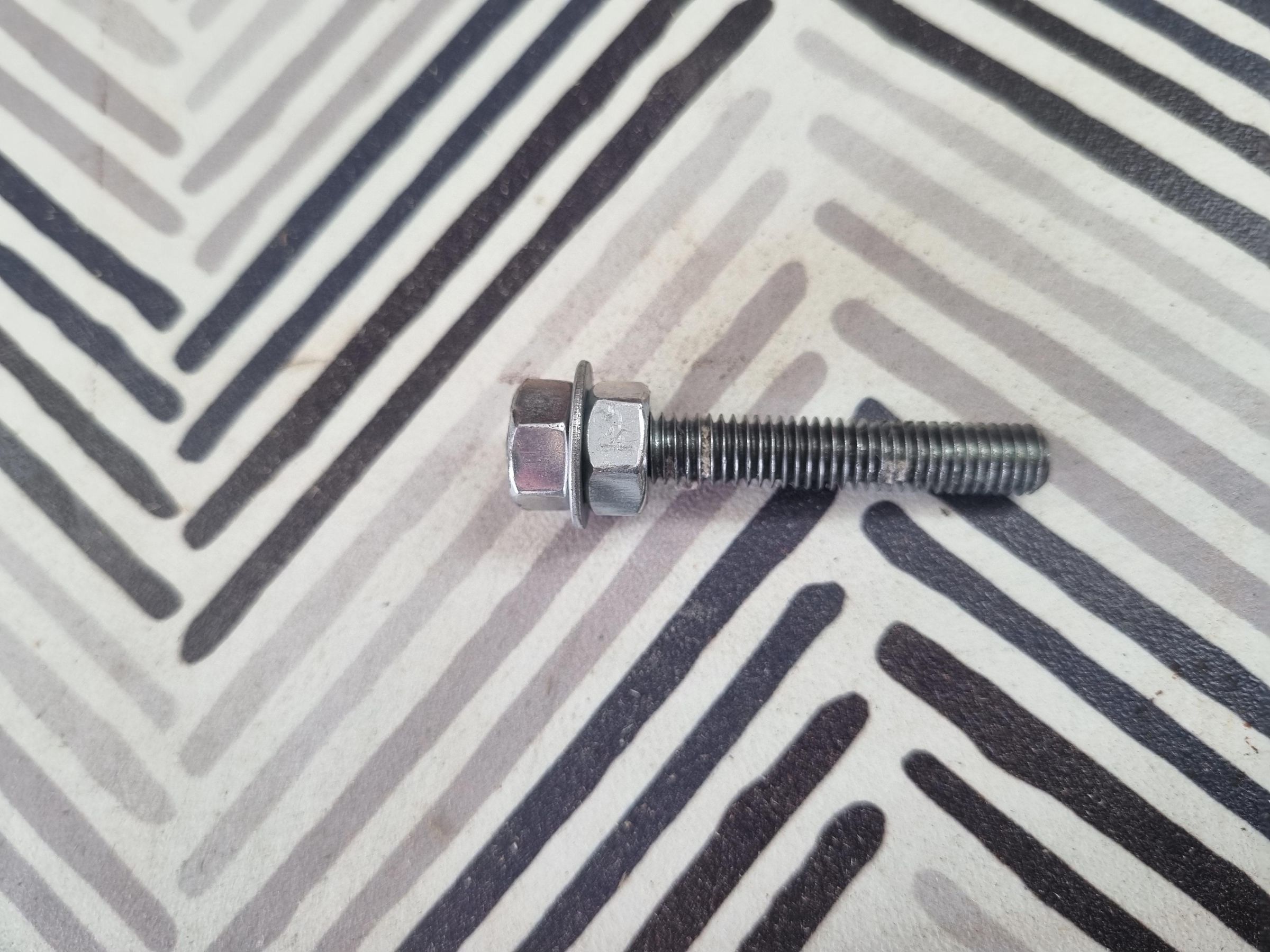 10 Minute Marking Gauge : 7 Steps - Instructables