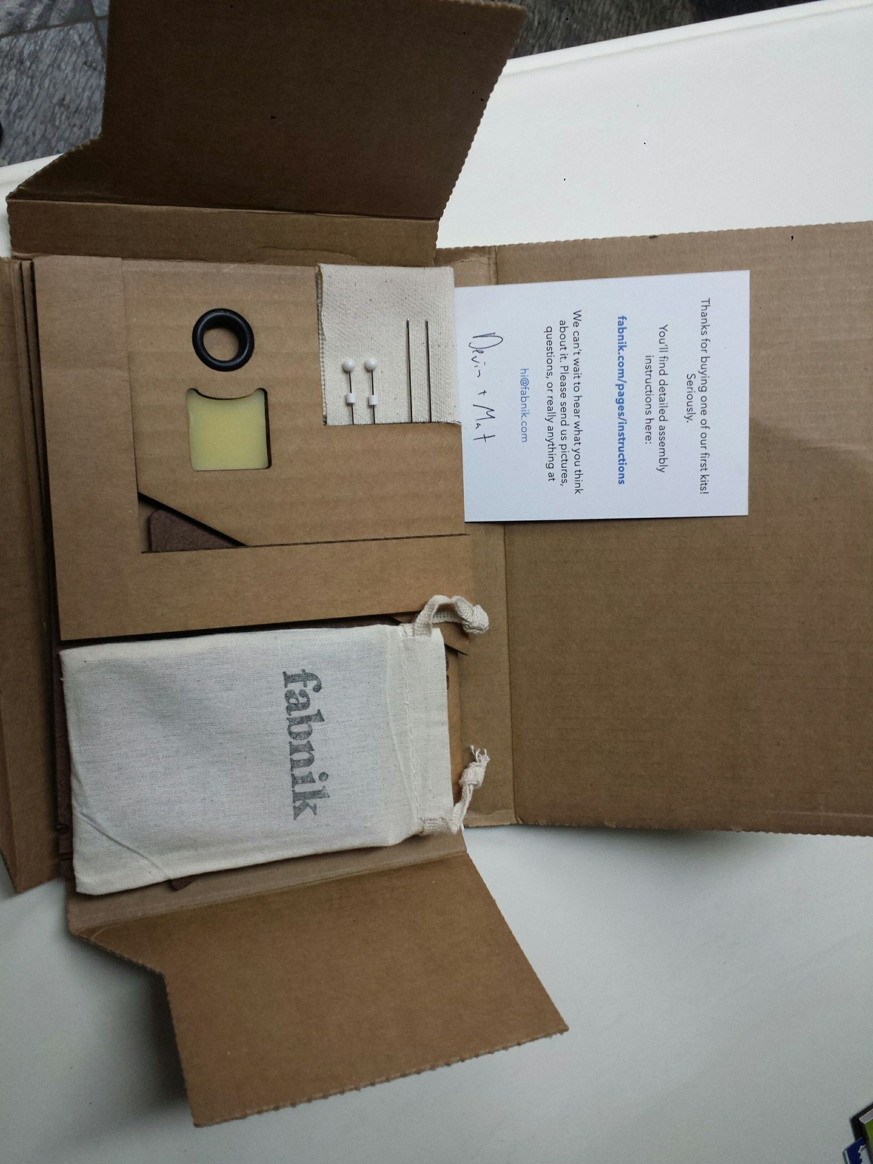 Custom Thin Wallet Kit : 16 Steps (with Pictures) - Instructables