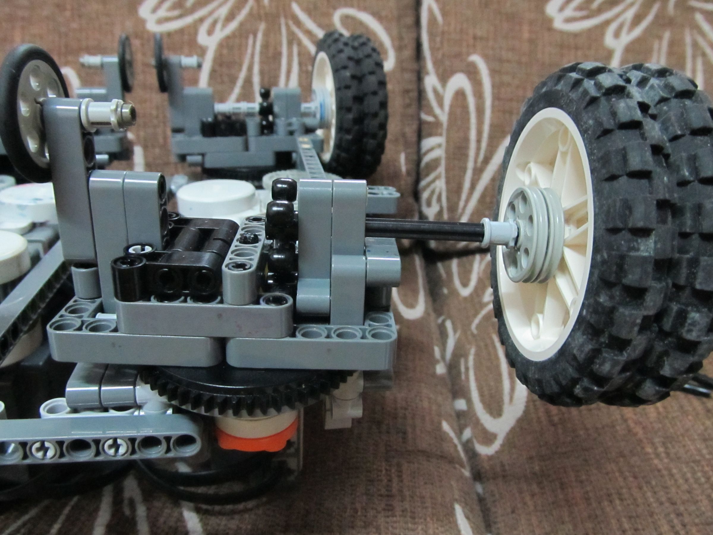 Crab Bot, Sidestepping Robot : 4 Steps - Instructables