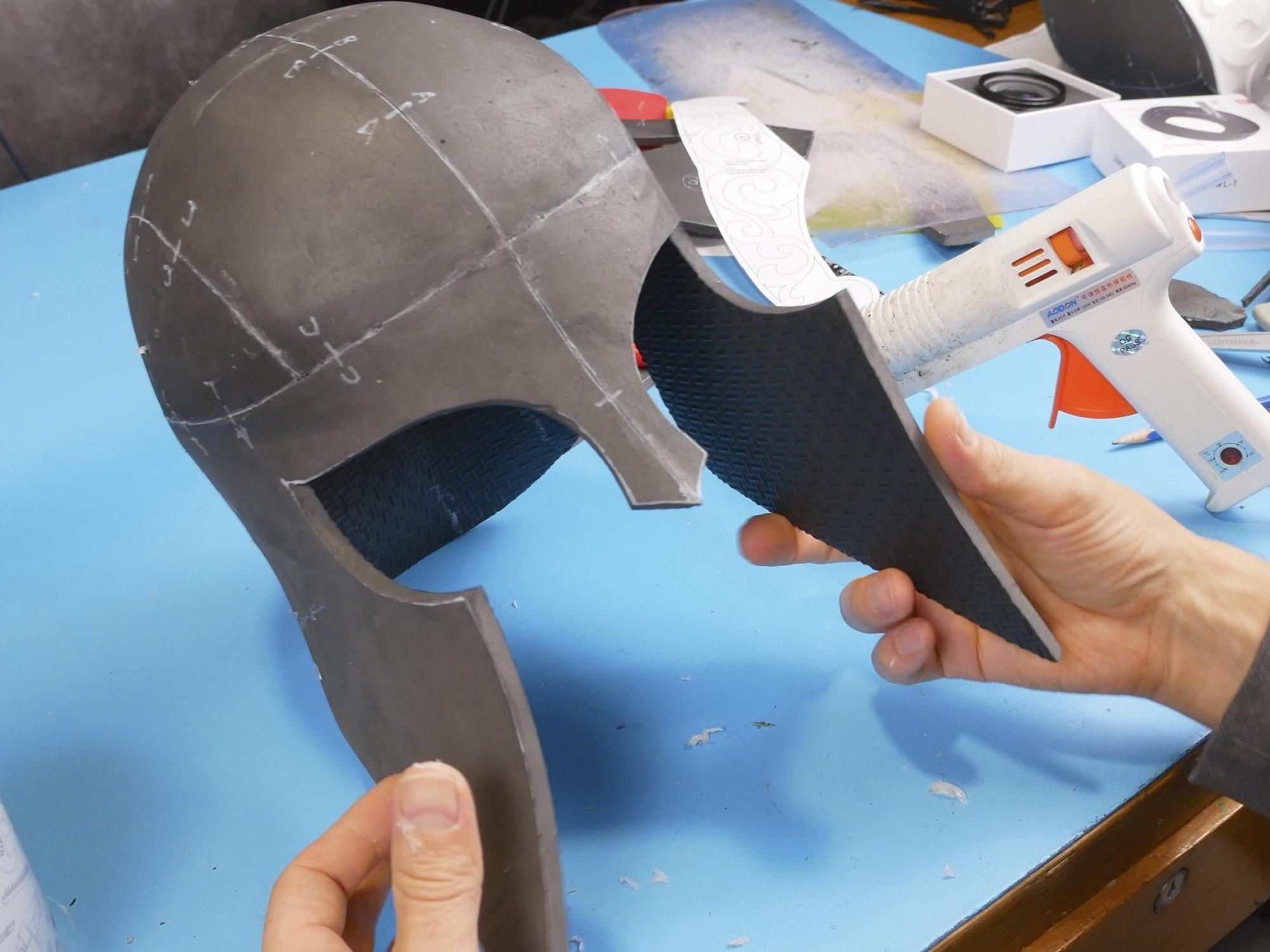 DIY Spartan Helmet Costume From Foam! : 27 Steps (with Pictures ...