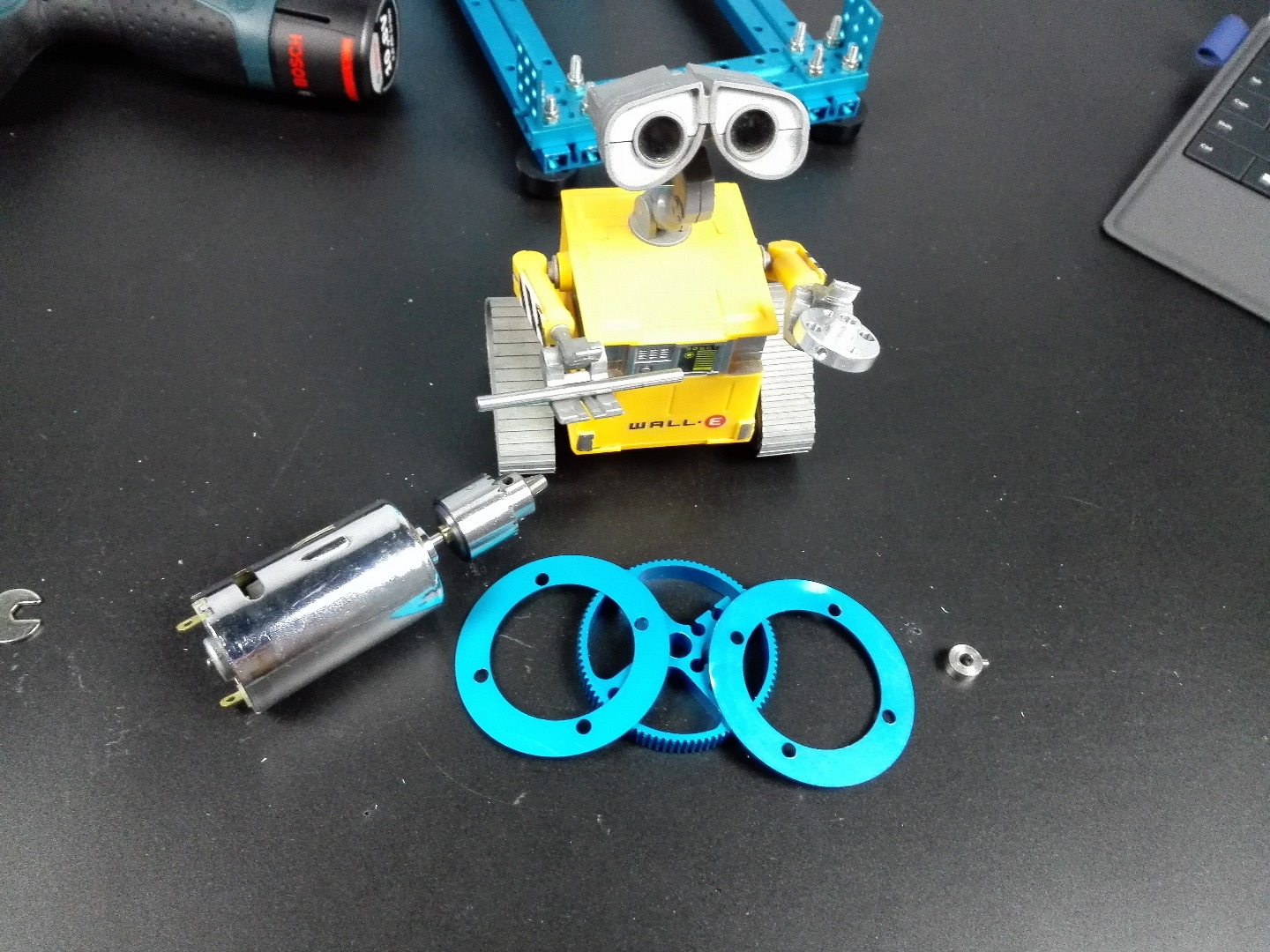 How to Make a Ball Launcher : 38 Steps (with Pictures) - Instructables