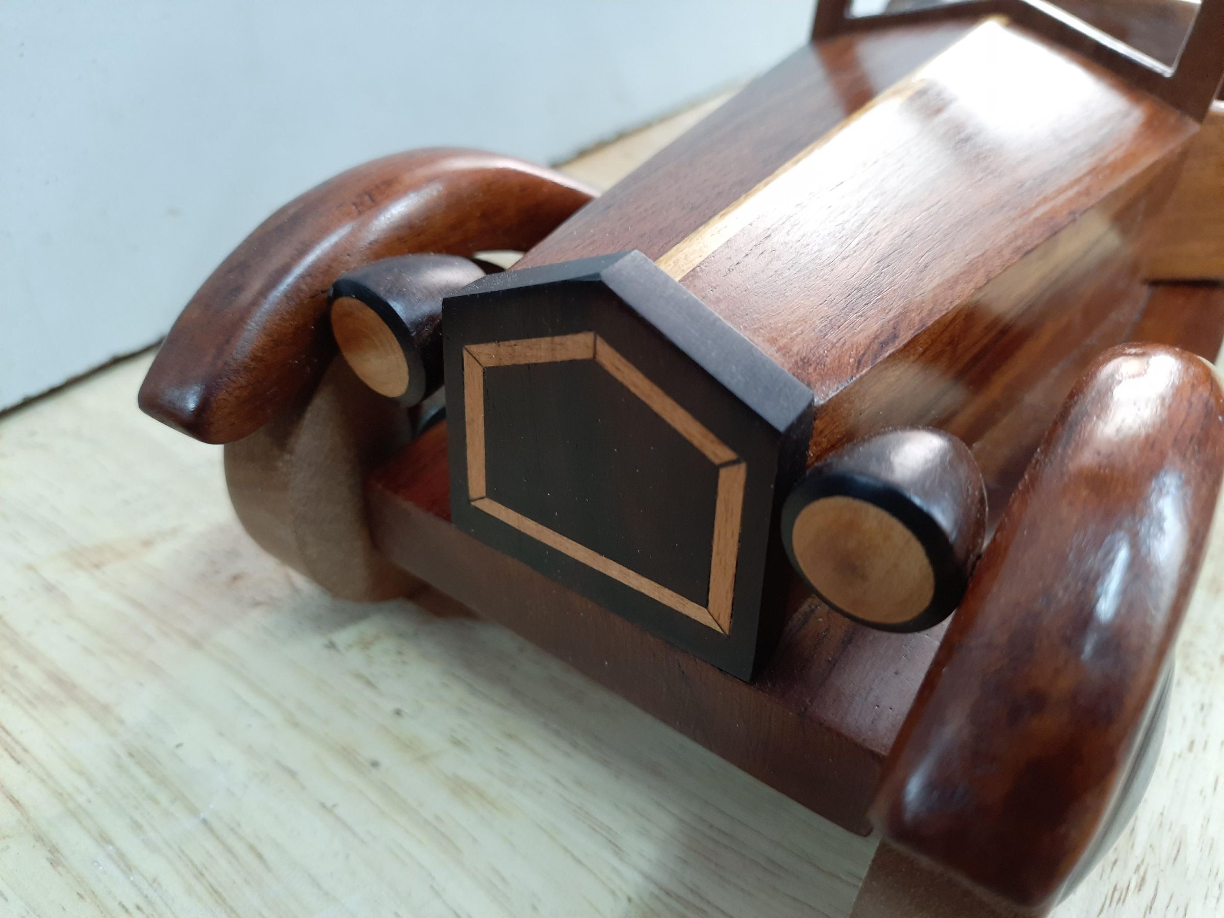 Build Your Dream Car (Alfa Romeo Vintage in Wood) : 18 Steps (with ...