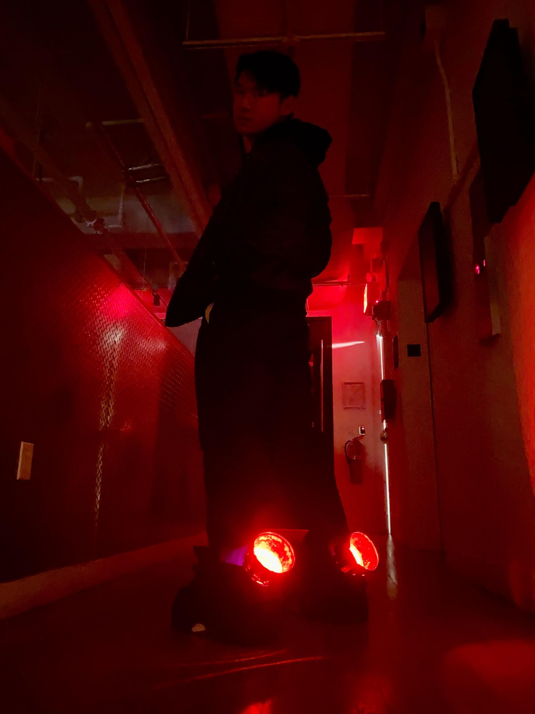 Rocket Shoes_infinity Mirror_RGB_LED : 5 Steps - Instructables