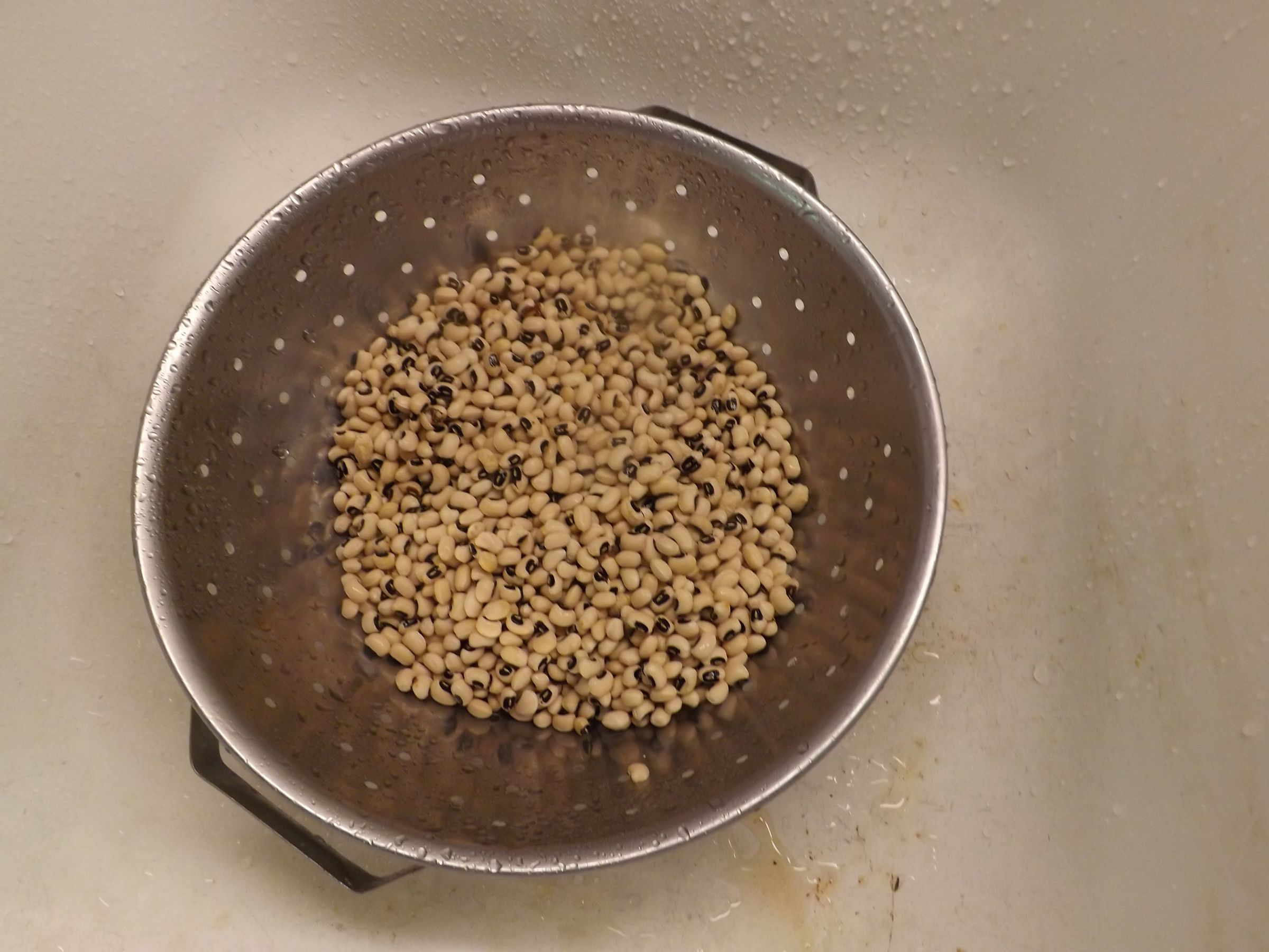 HAMBONE, HAMBONE - BLACK EYED PEAS WITH HAMBONE : 5 Steps (with ...
